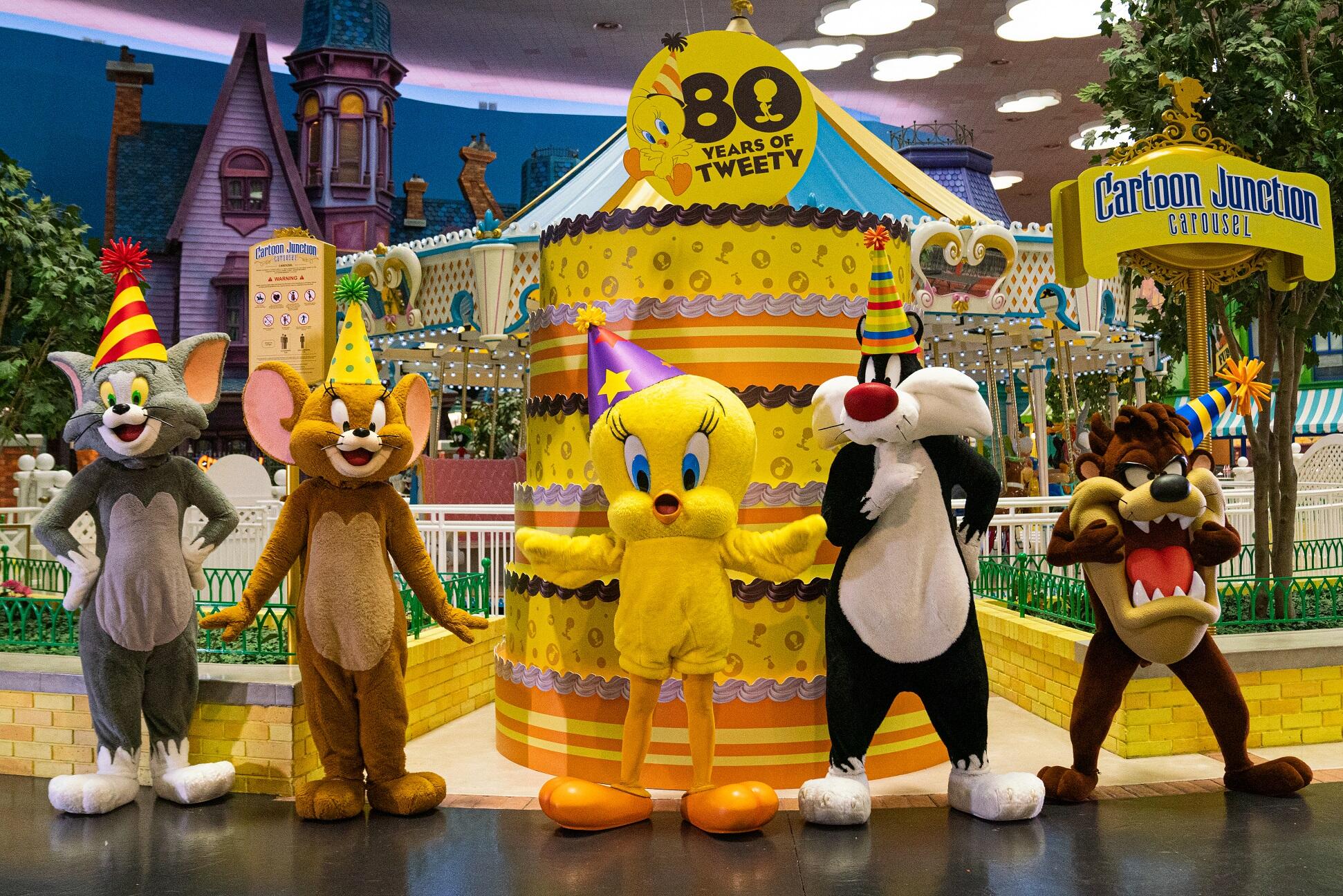 Warner Bros. World™ Abu Dhabi Celebrates “80 Years of Tweety” With ...