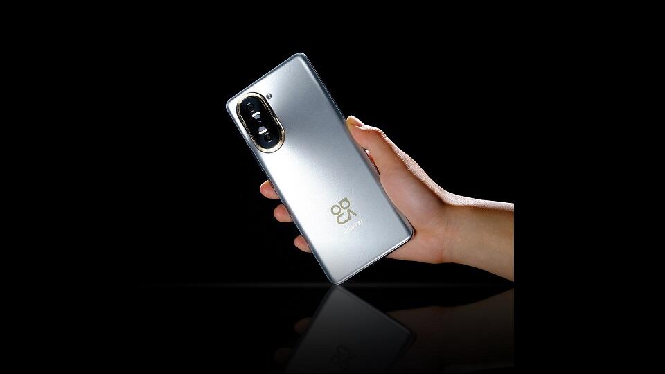 With many industry-firsts, the HUAWEI nova 10 Pro’s front camera takes ...