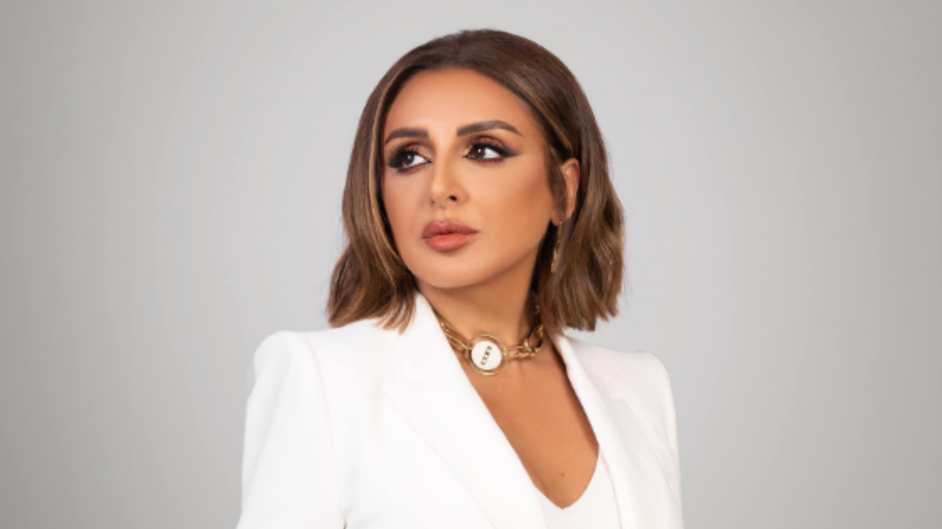 Angham's father denies she has pancreatic cancer | Al Bawaba