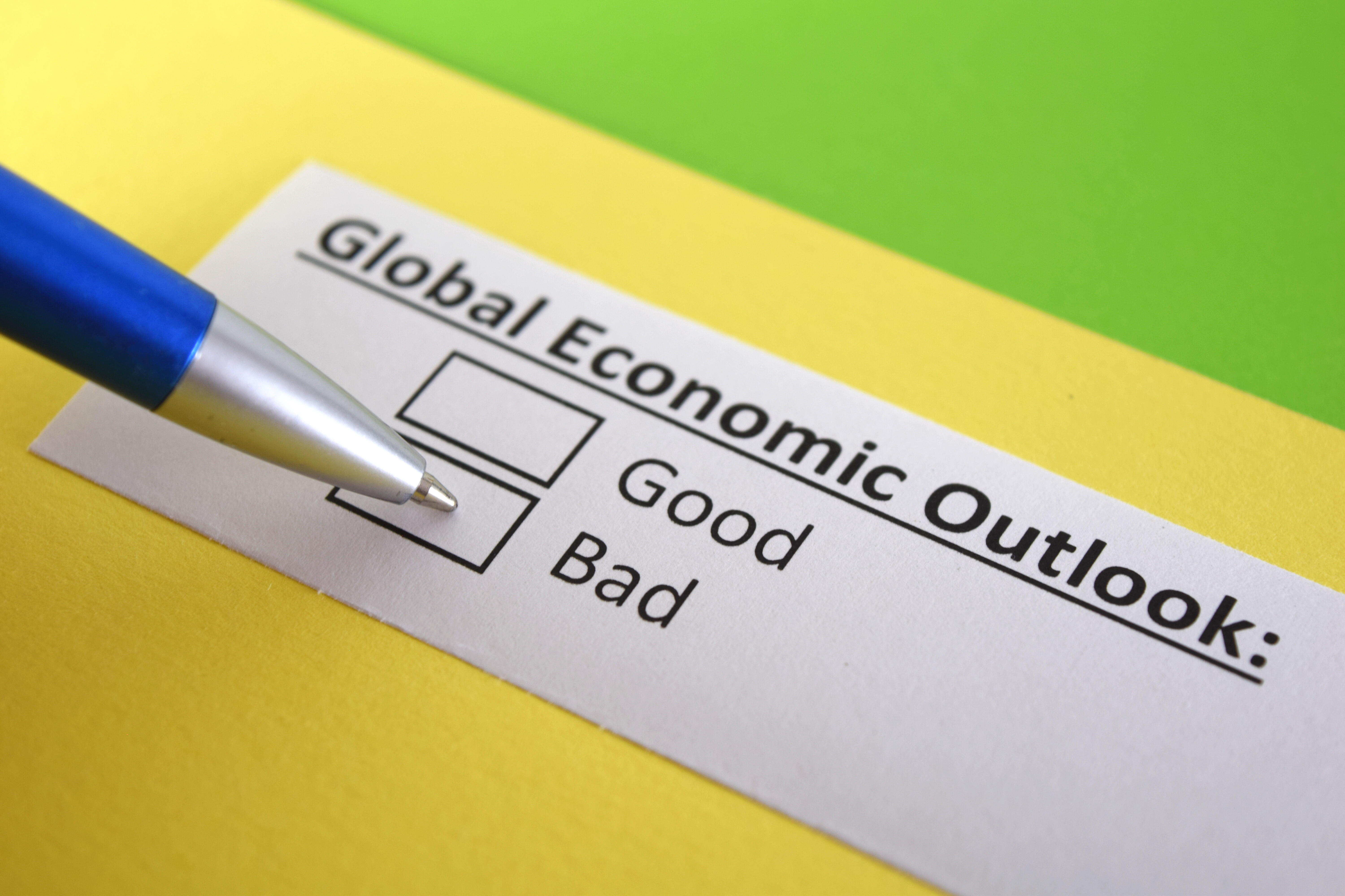 IMF sees "gloomier" global economic outlook | Al Bawaba