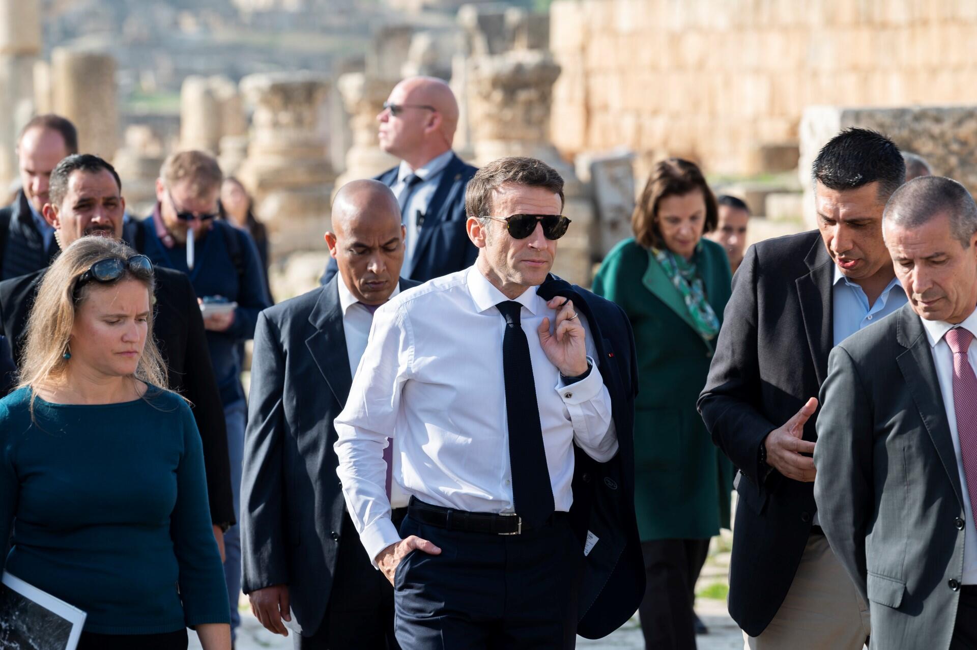 Macron celebrates birthday in Jerash | Al Bawaba