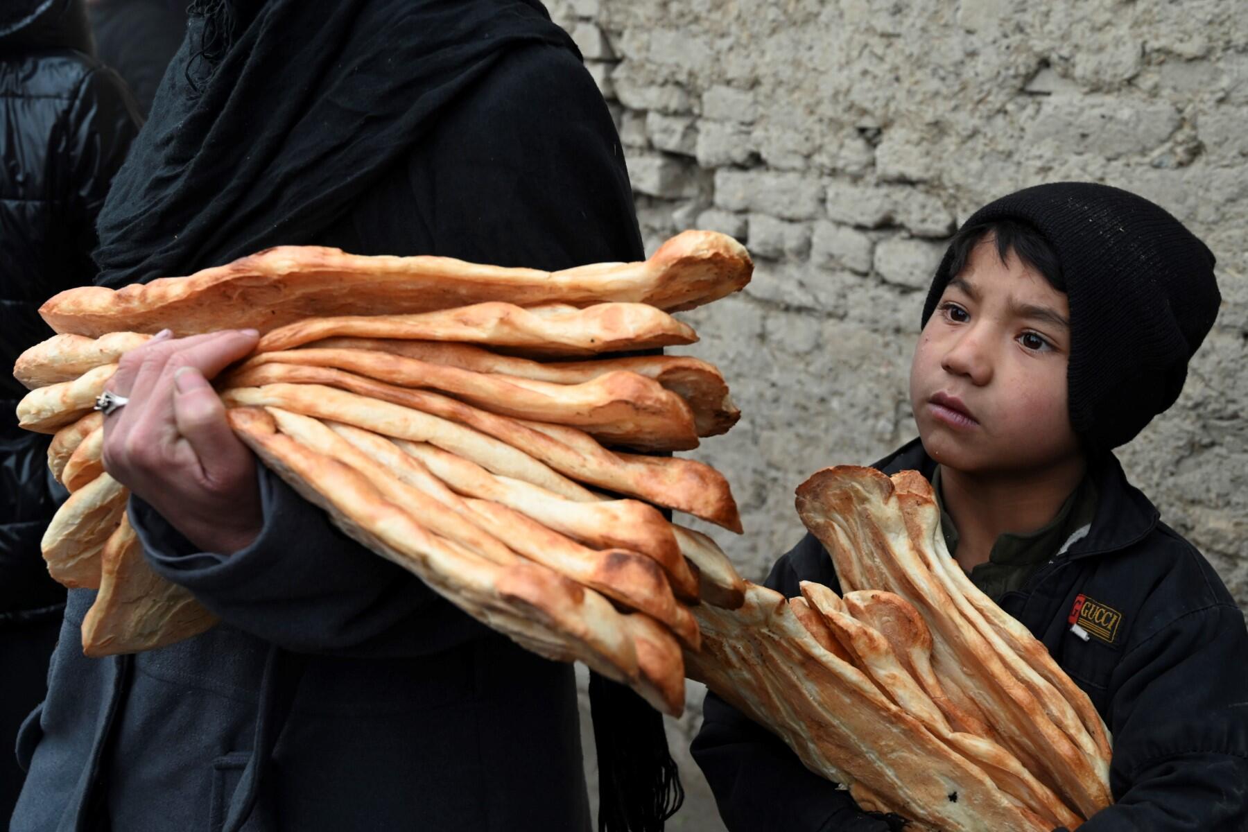 6 million face starvation in Afghanistan | Al Bawaba