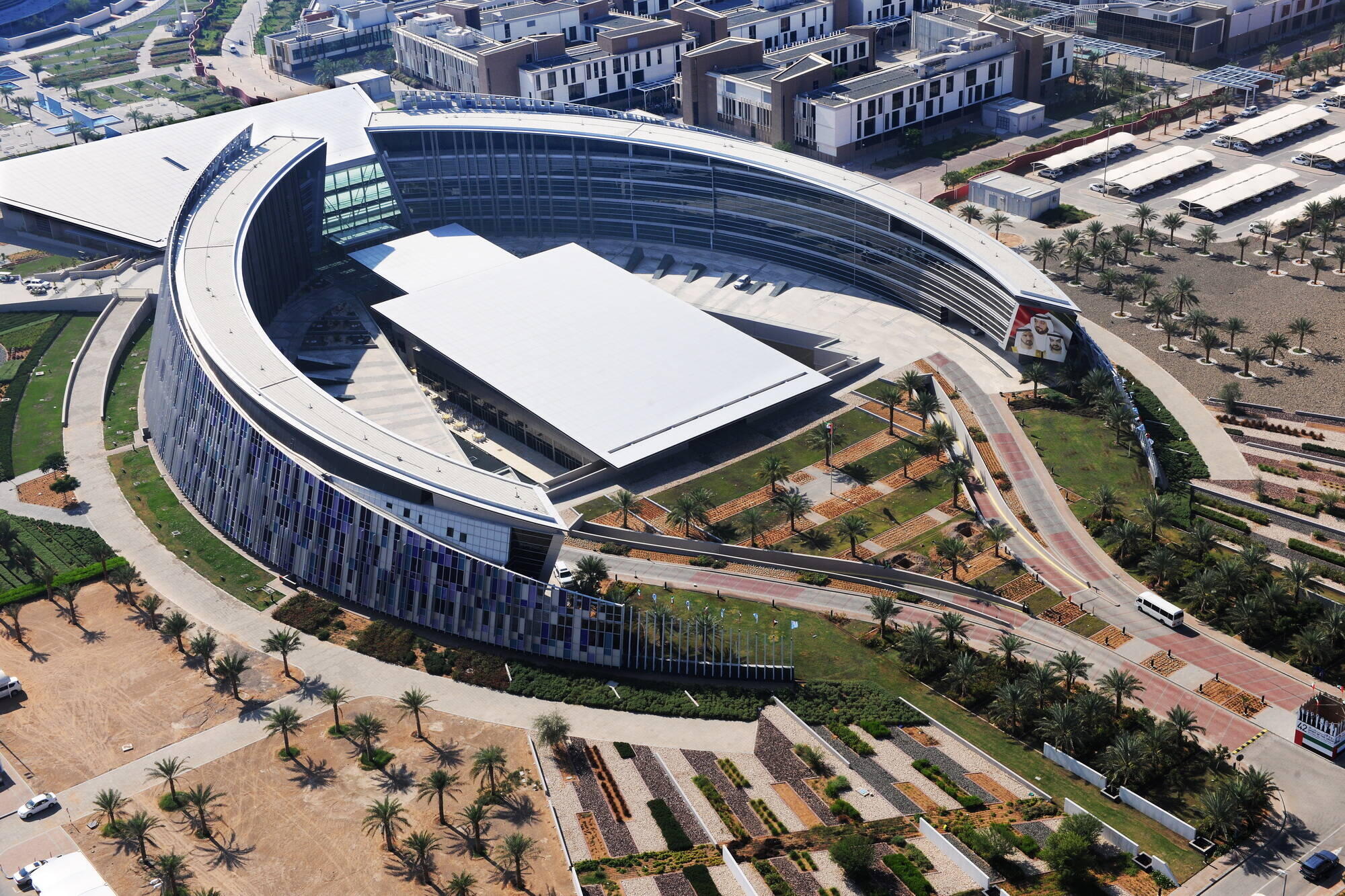 UAE University establishes research collaboration with the National ...