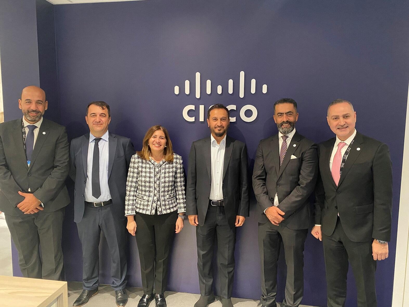 du Collaborates with Cisco to Accelerate its Digital Transformation ...