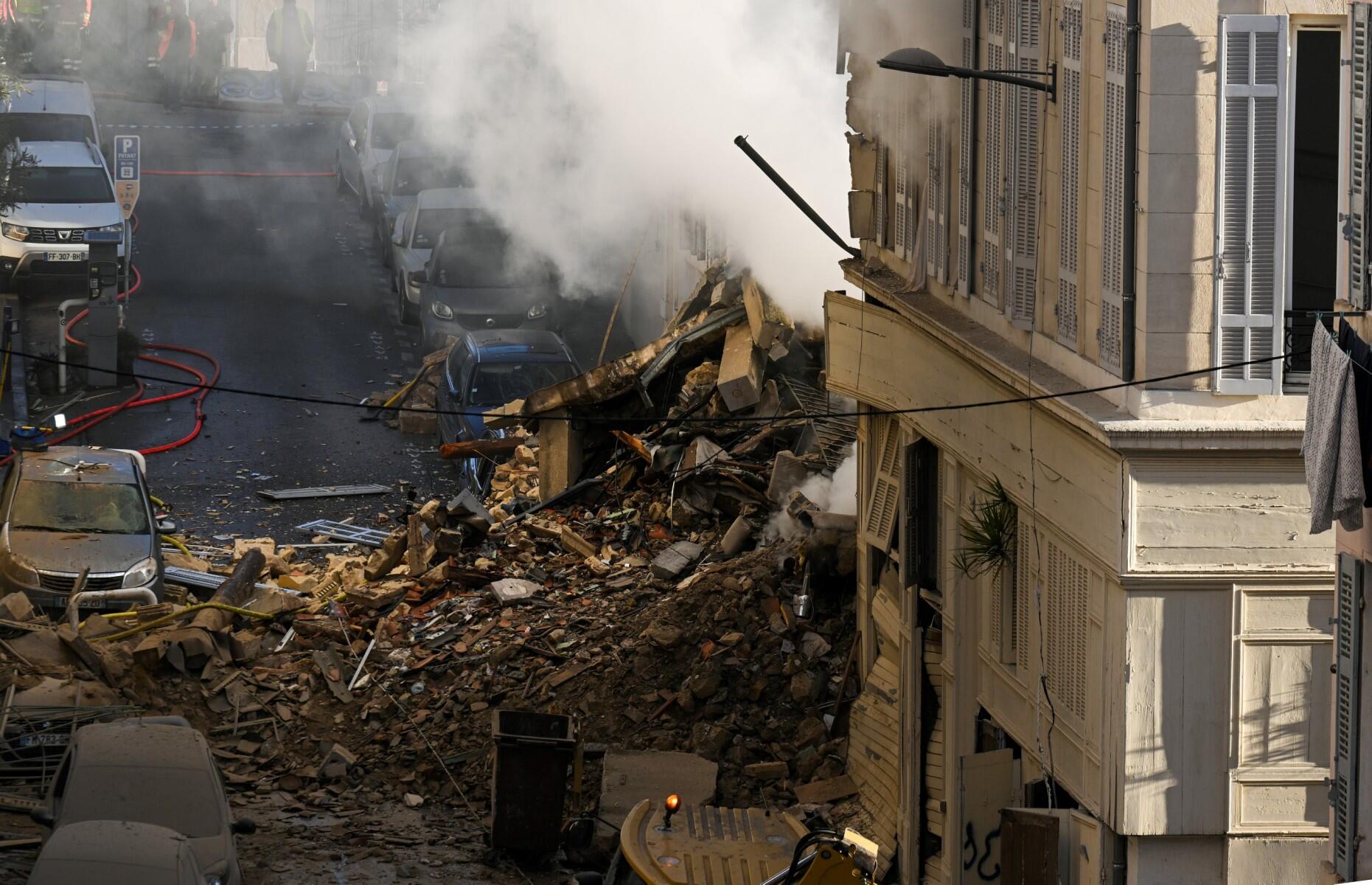 5 injured in France building collapse | Al Bawaba