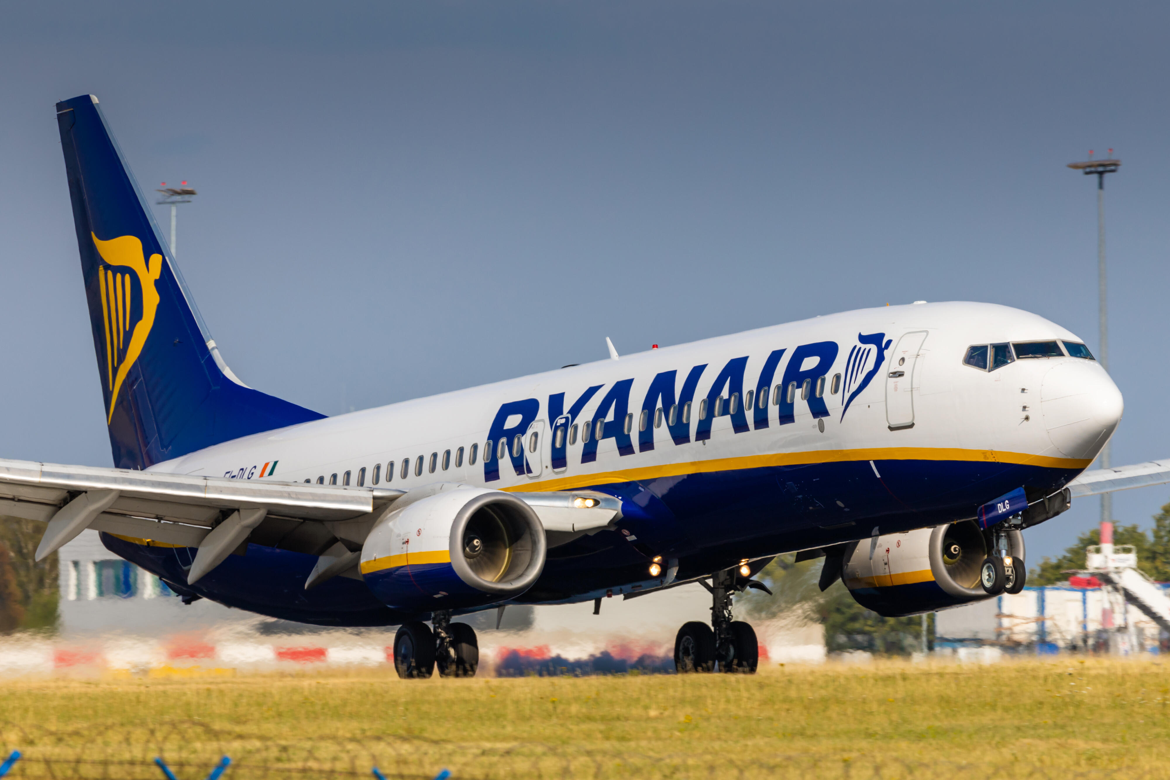 Ryanair plane catches fire during landing | Al Bawaba