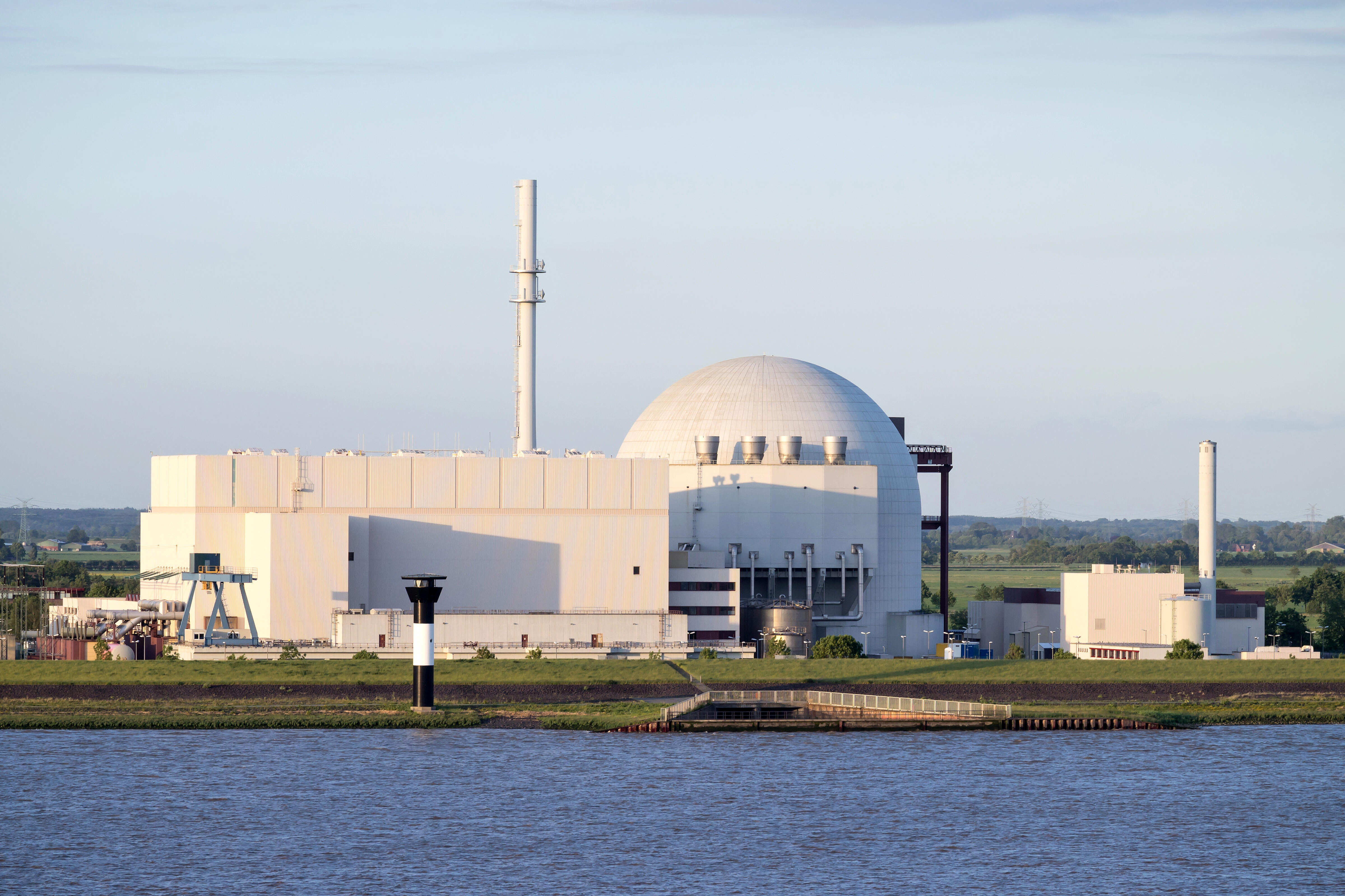 End of nuclear power in Germany sparks controversy | Al Bawaba