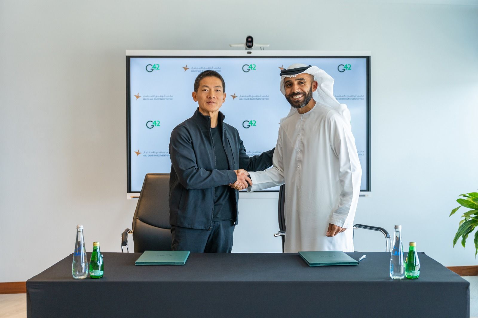 Abu Dhabi’s G42 and ADIO collaborate with Israel’s Viola Group to ...