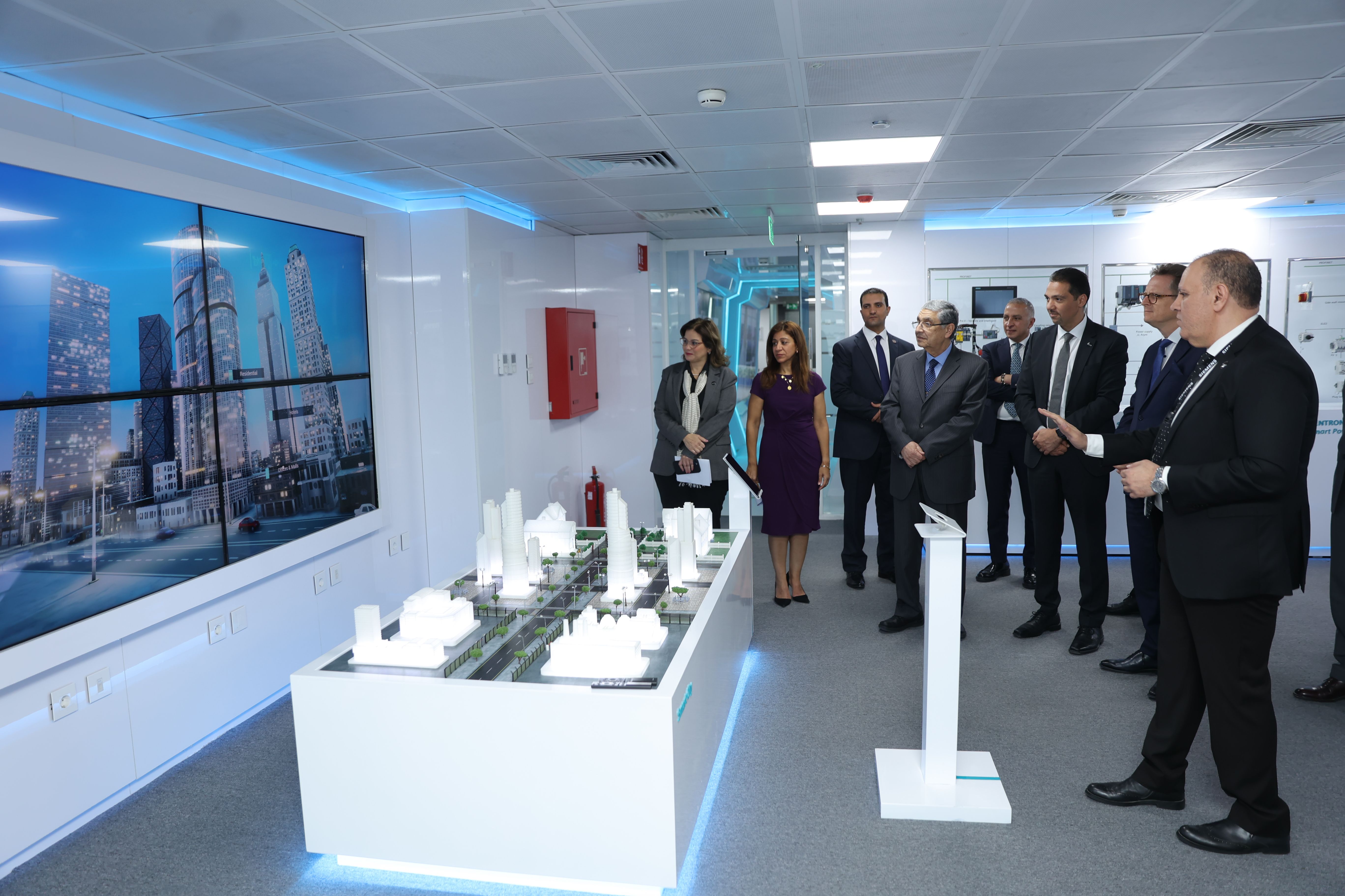 Siemens inaugurates Egypt’s first Smart Cities Experience Center | Al ...