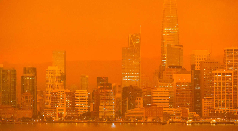 In footage Canada wildfire smoke engulfs New York | Al Bawaba