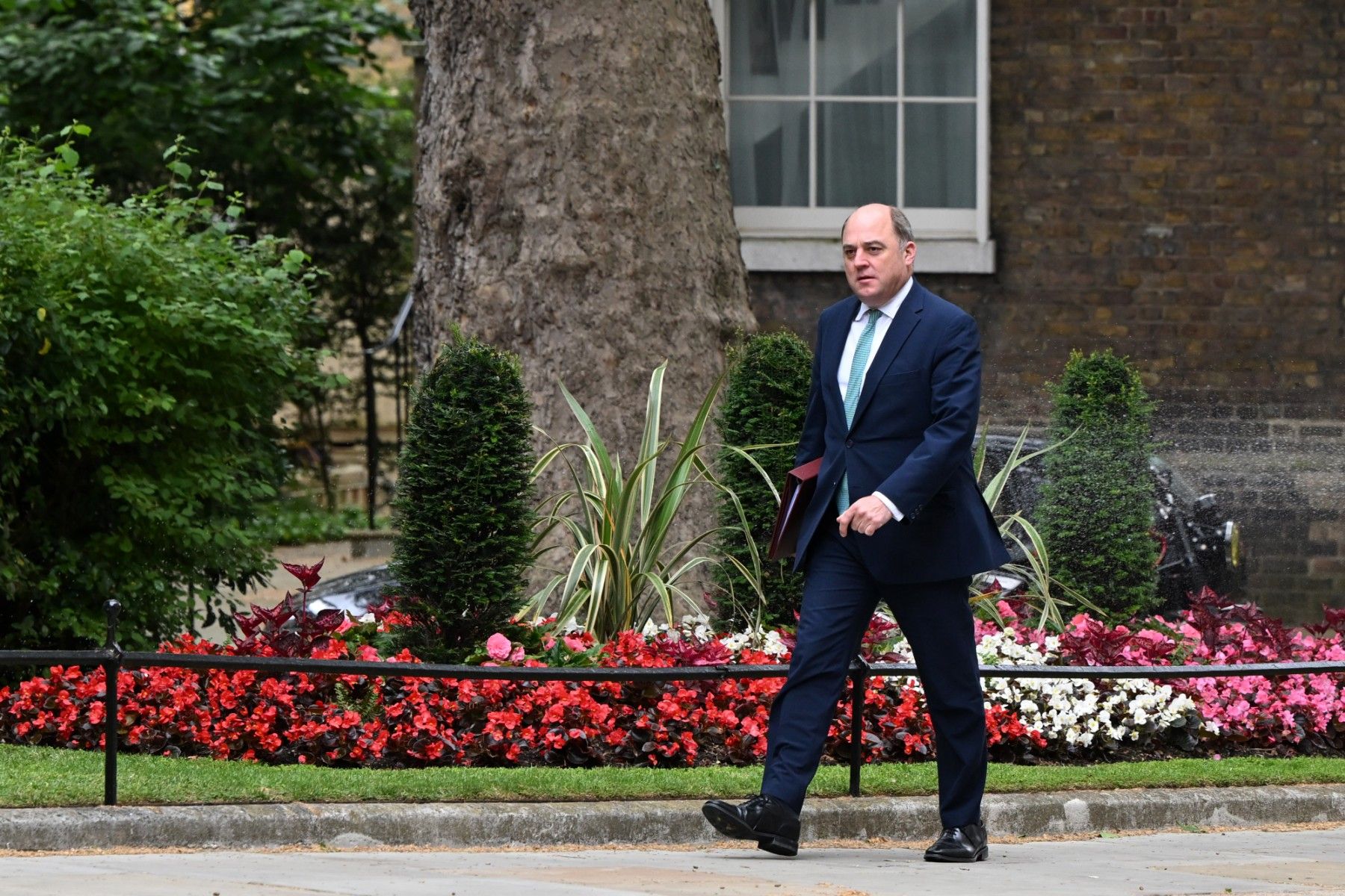 UK Defense Minister Ben Wallace to resign as MP | Al Bawaba