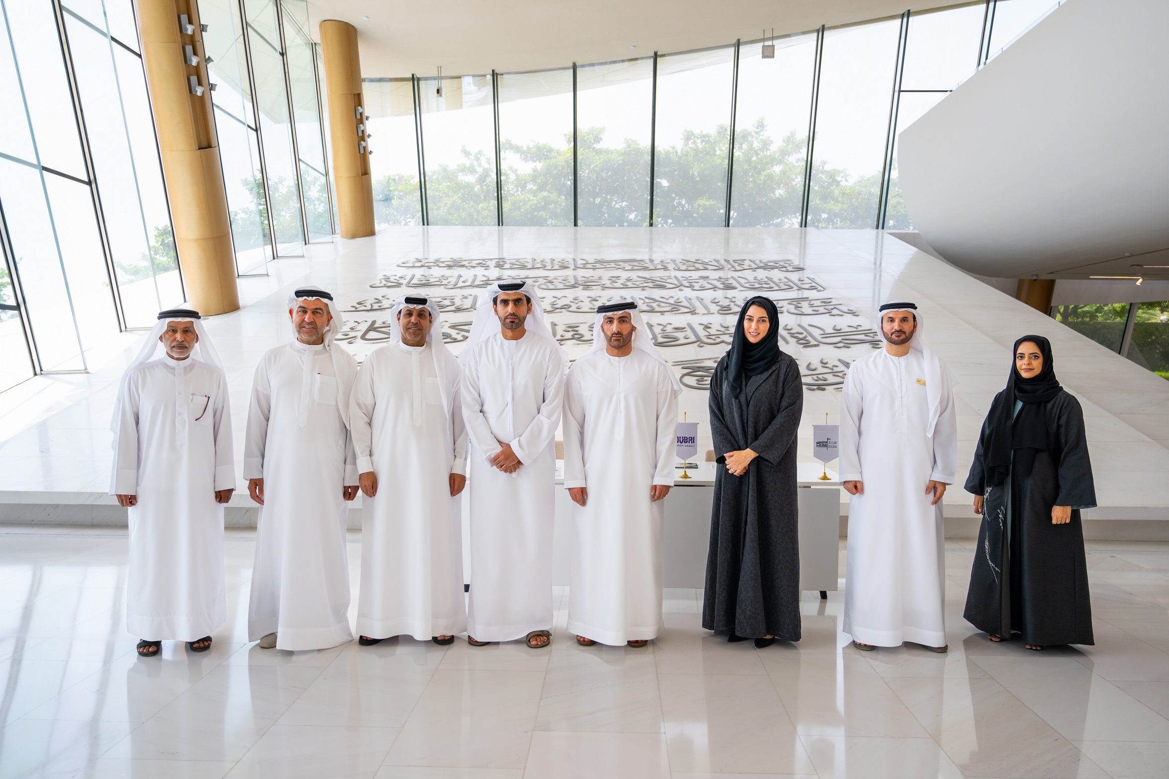 Dubai Culture and UAE Falcons Federation join hands to preserve Emirati ...