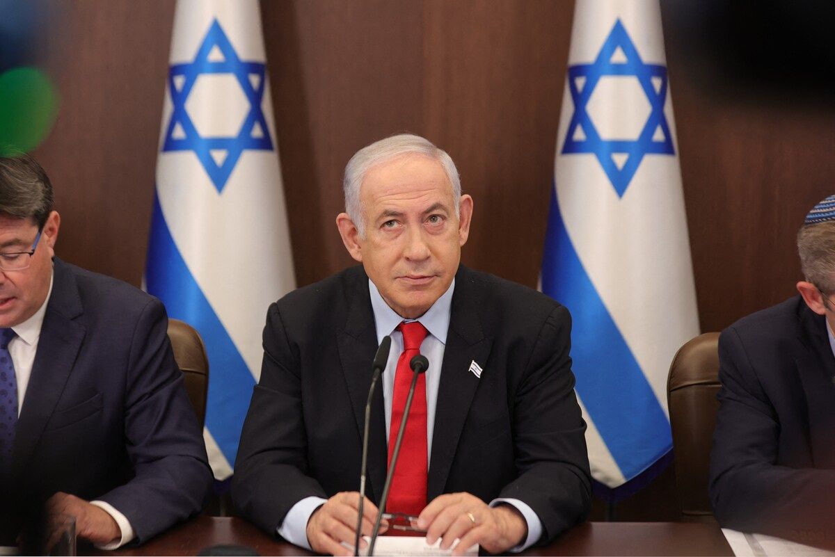 Netanyahu faces severe criticism amidst unprecedented attack in 50 ...
