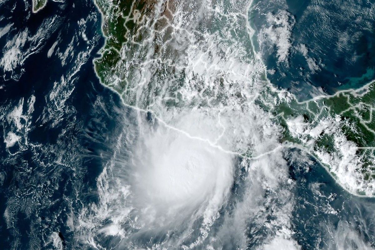 Category 5 hurricane Otis hits Acapulco and Southern Mexico | Al Bawaba