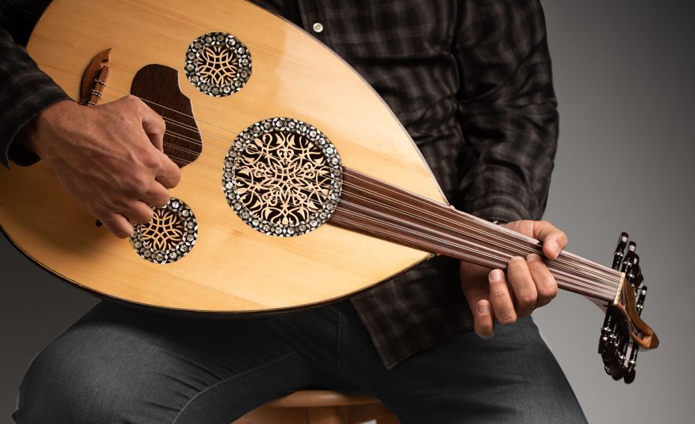 Egyptian composer jailed for reciting Qur’an while playing oud | Al Bawaba