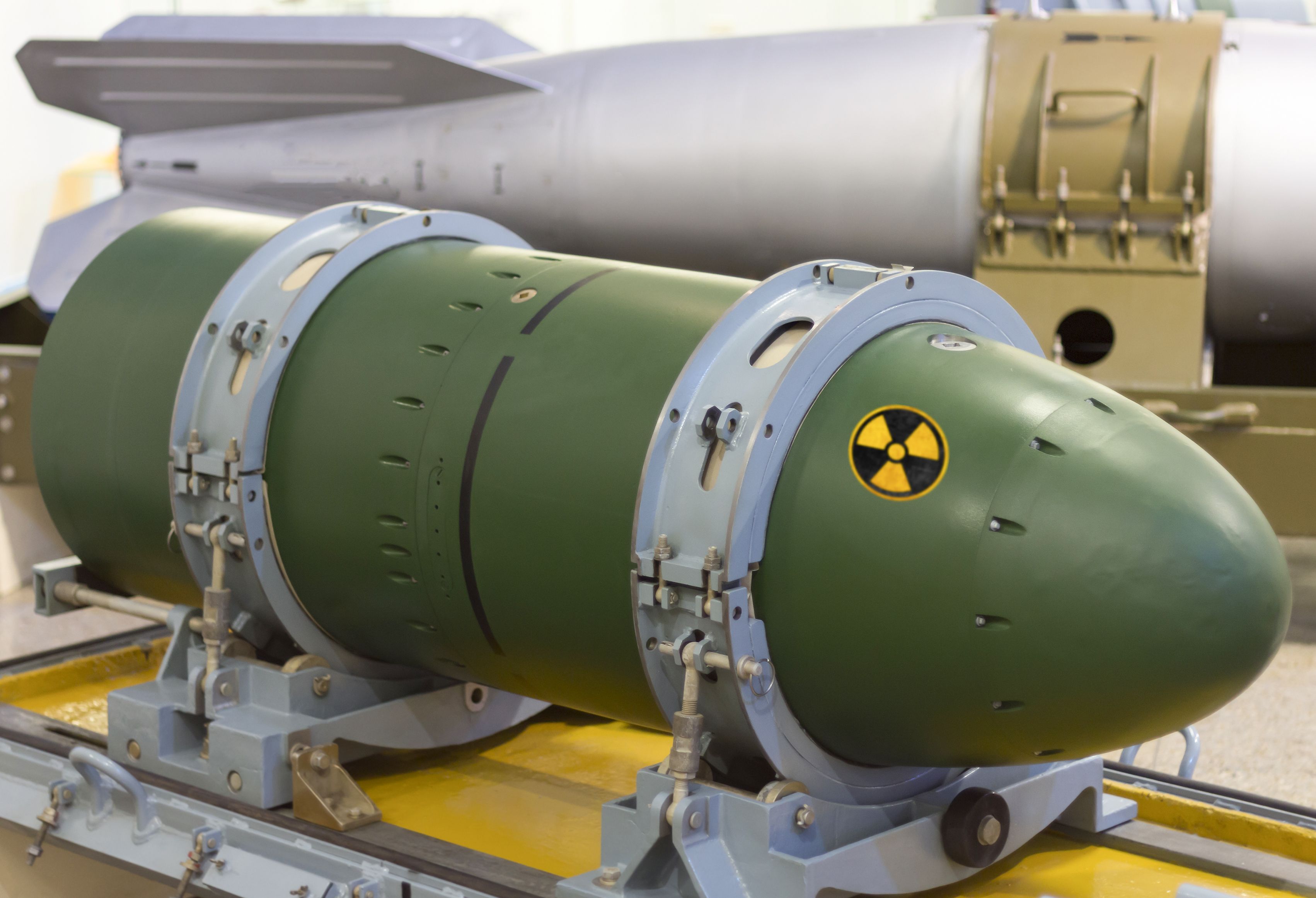 US homeowner finds military-grade nuclear missile in garage | Al Bawaba