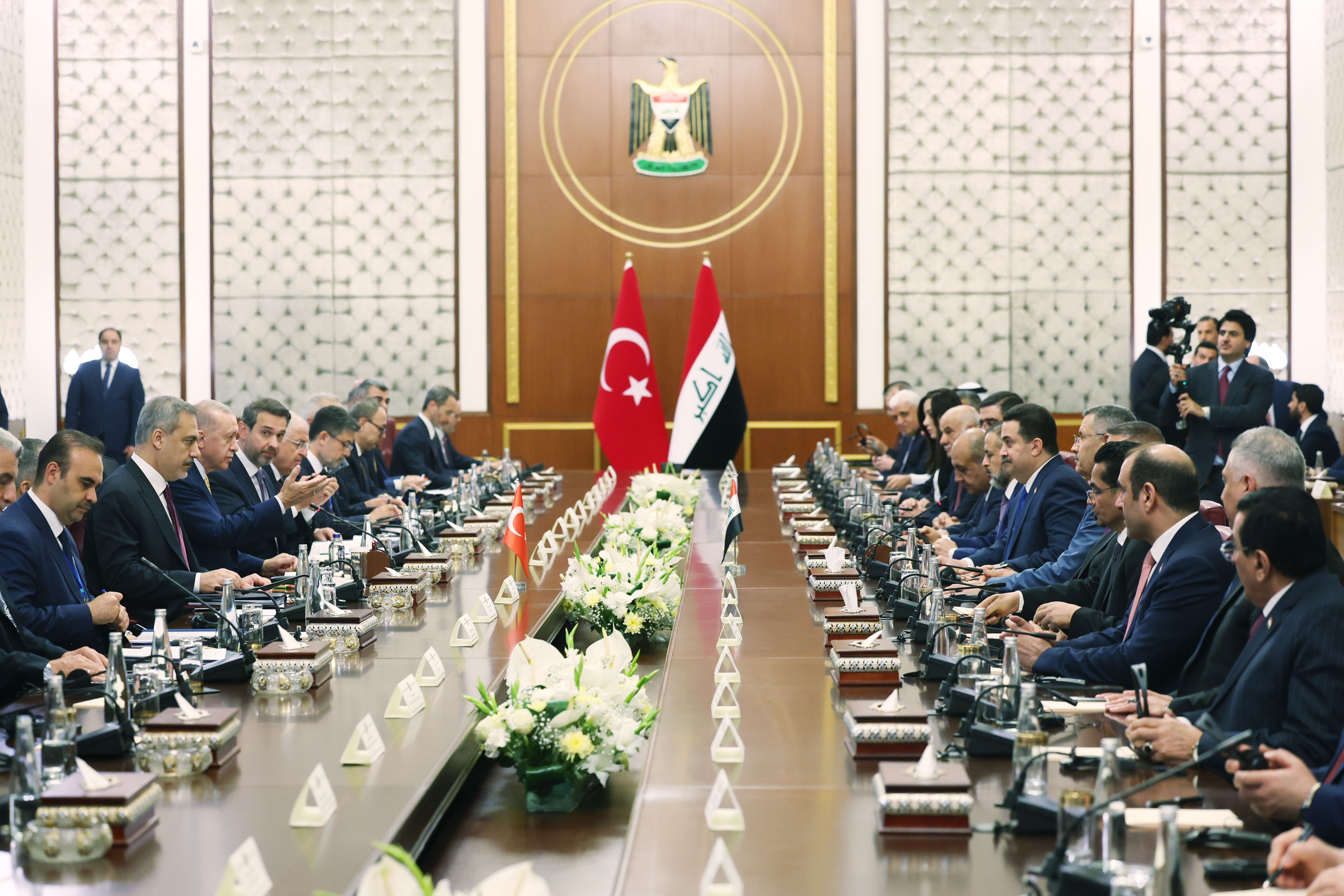 Turkey, Iraq, Qatar, and UAE sign pact for "Development Road" project ...