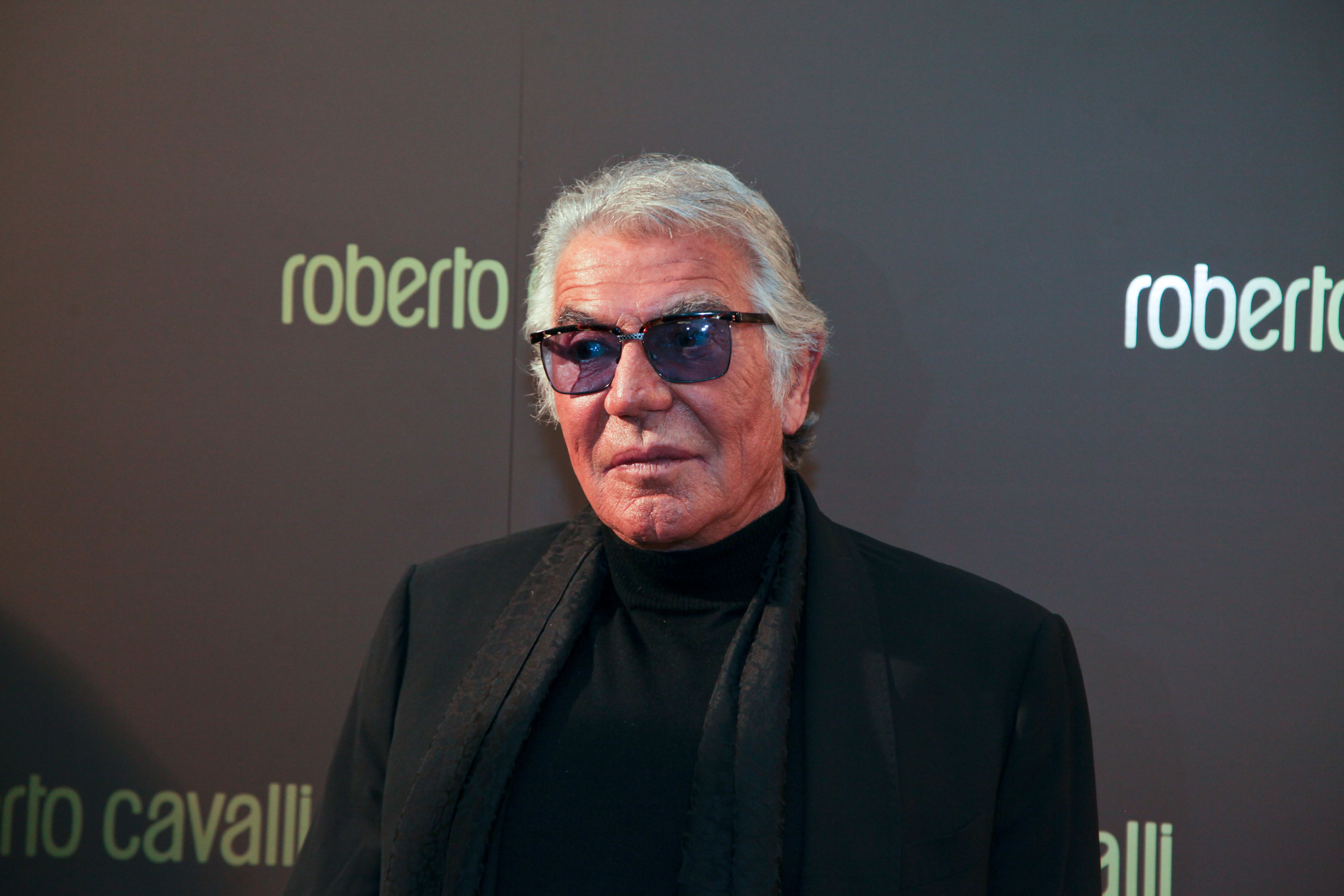 Farewell to a fashion icon: Roberto Cavalli, pioneer of opulent style ...