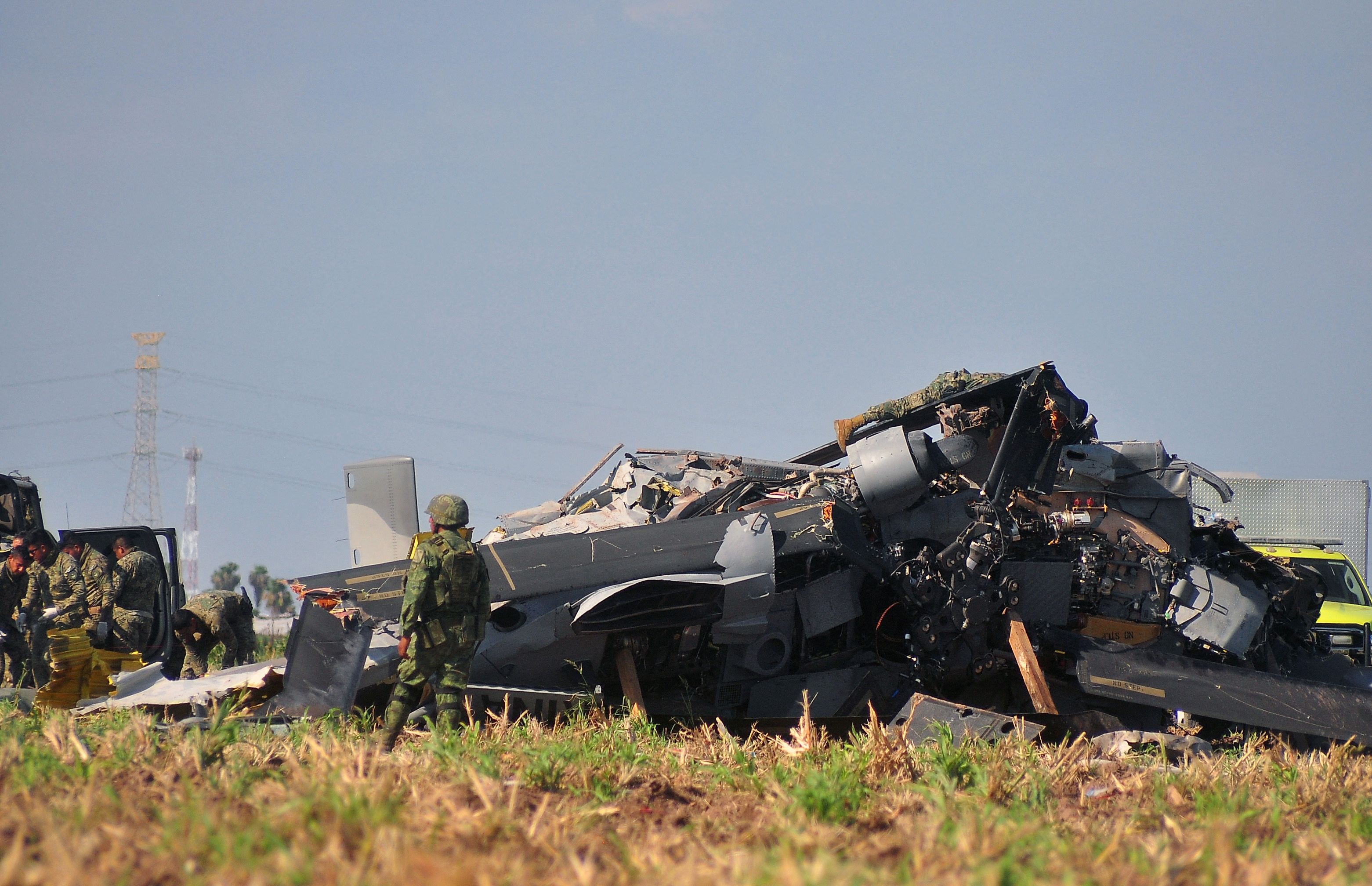 F35 fighter jet crashes in New Mexico, emergency crews dispatched to ...