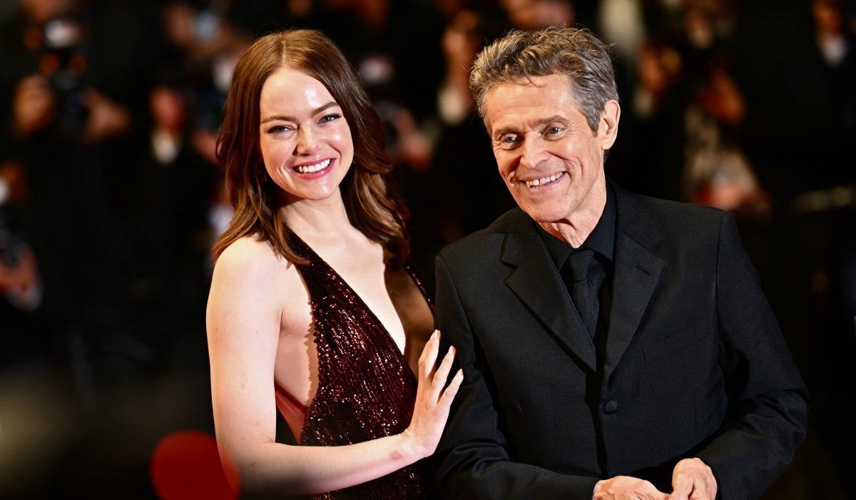 Emma Stone dances on Cannes red carpet, receives 4.5-minute standing ...