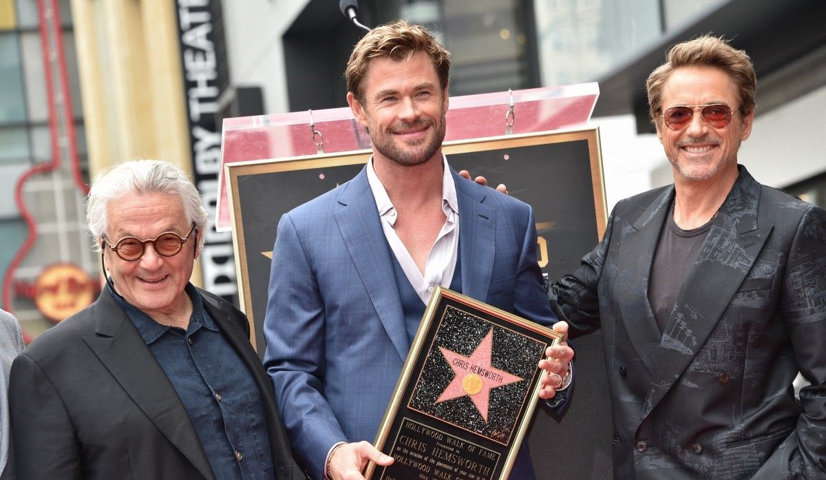 Chris Hemsworth honored with star on Hollywood Walk of Fame, roasted by ...