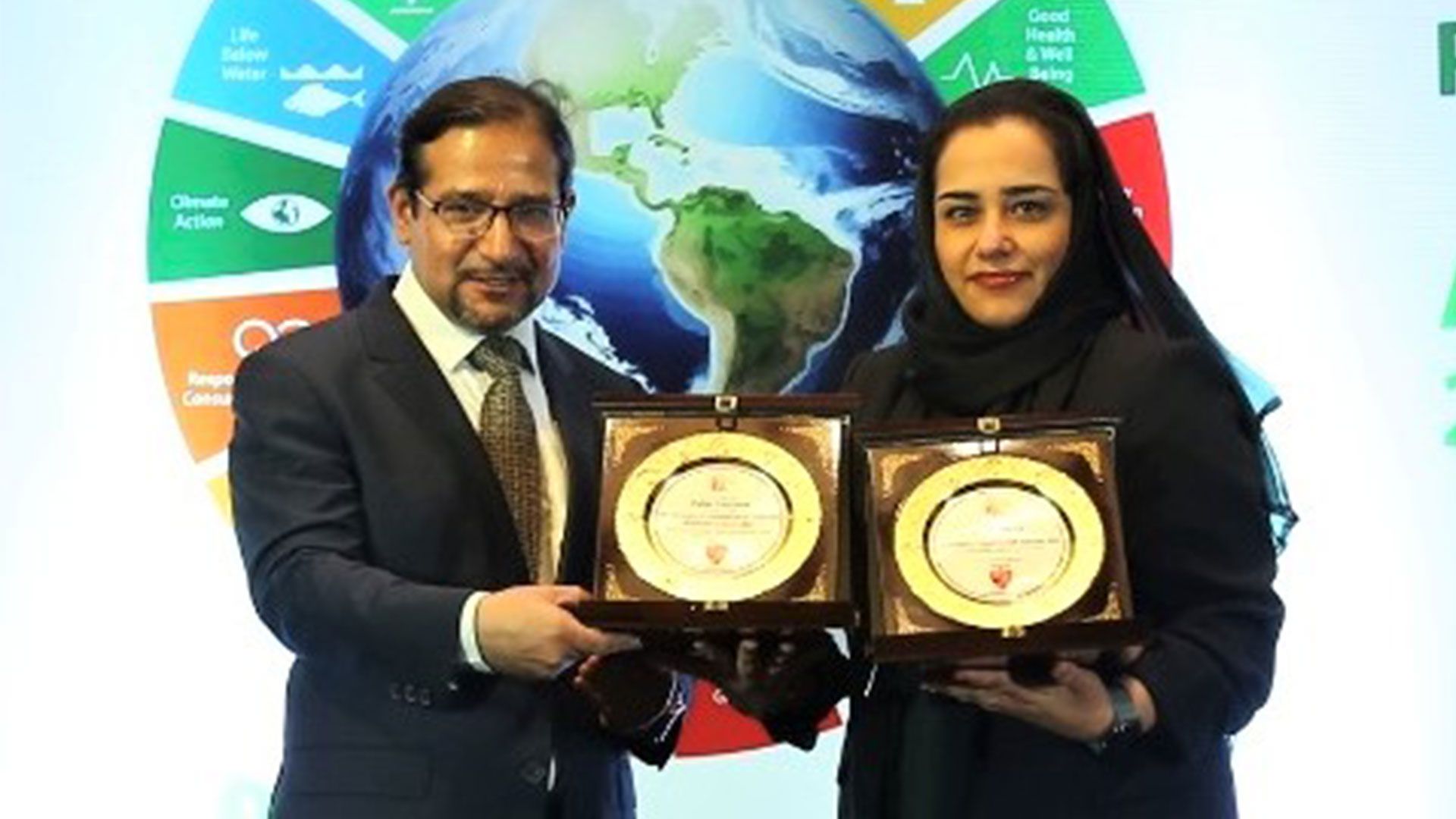 Dubai Customs Clinches Two Prestigious Global Awards for Governance ...