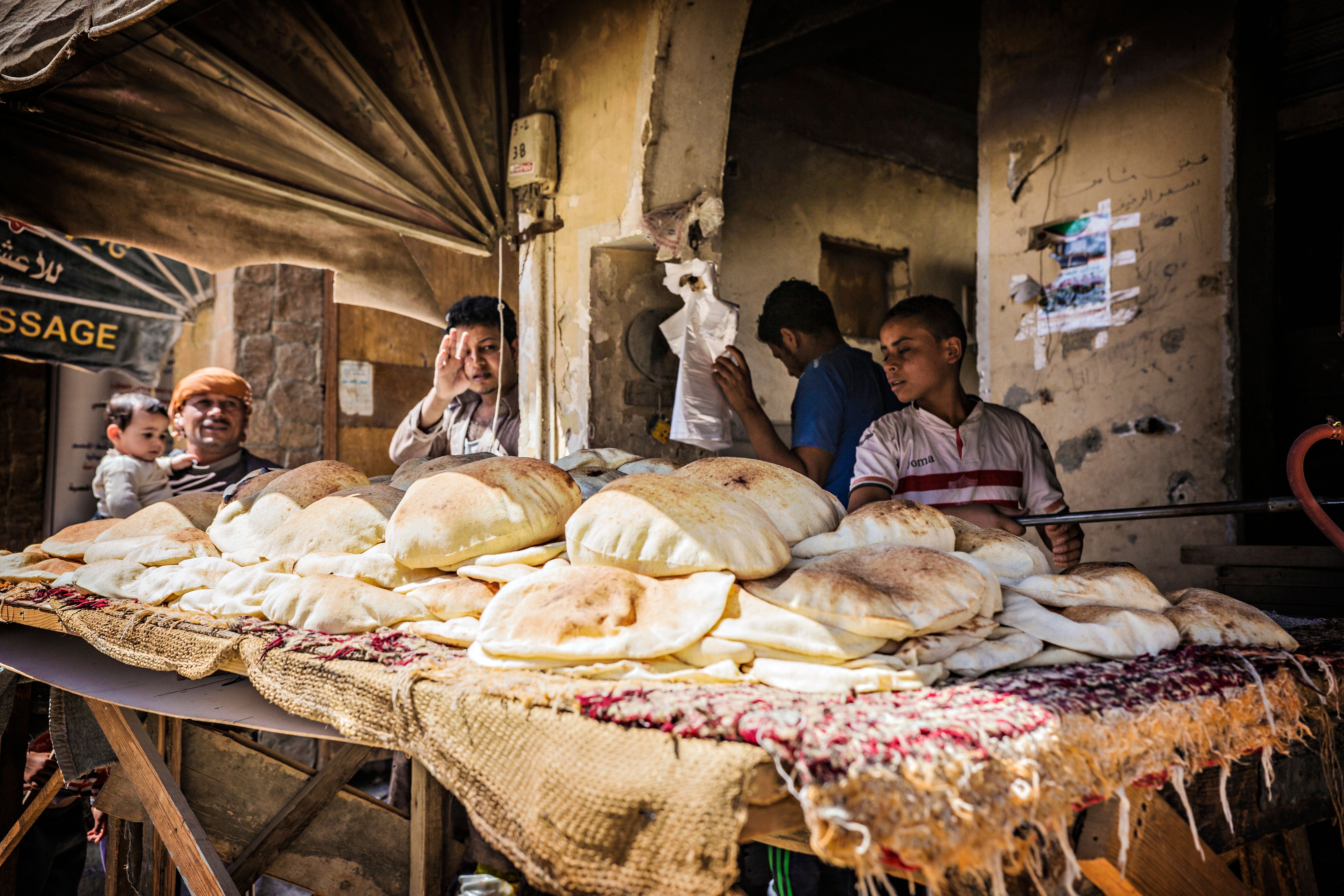 Egypt hikes bread prices for first time in 30 years, highlighting ...