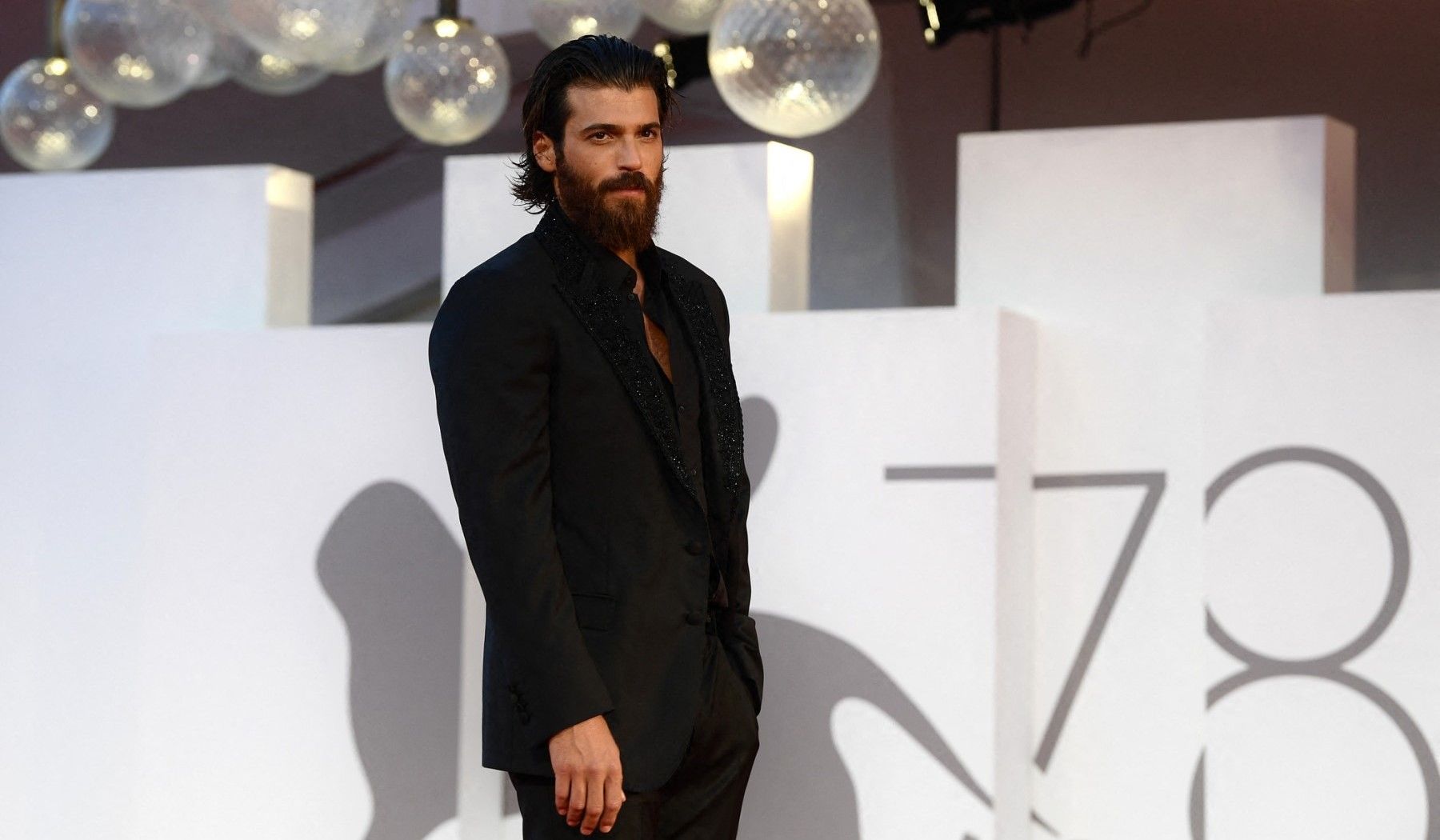 Unveiling Can Yaman's true story and profession: from lawyer to beloved ...