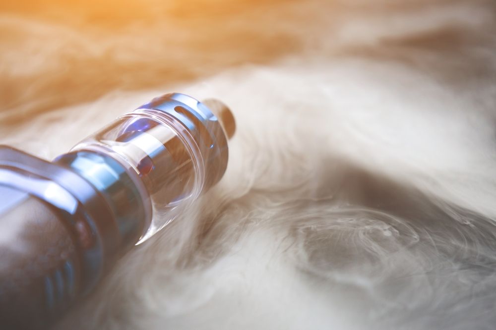Doctors warn of vape addiction among smokers wanting to quit | Al Bawaba