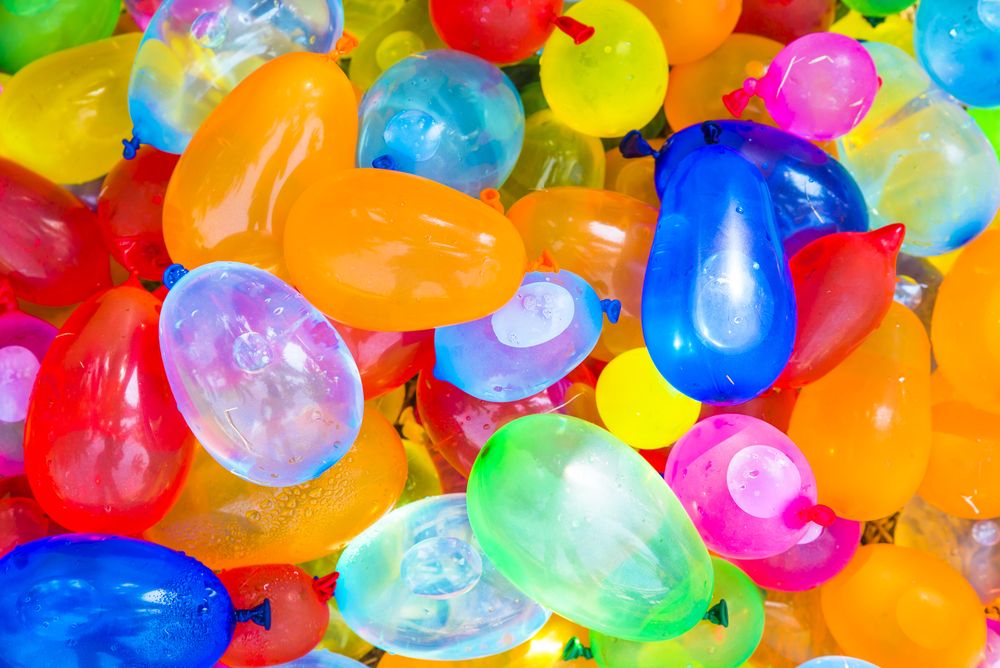 California city aims to host largest world water balloon fight | Al Bawaba