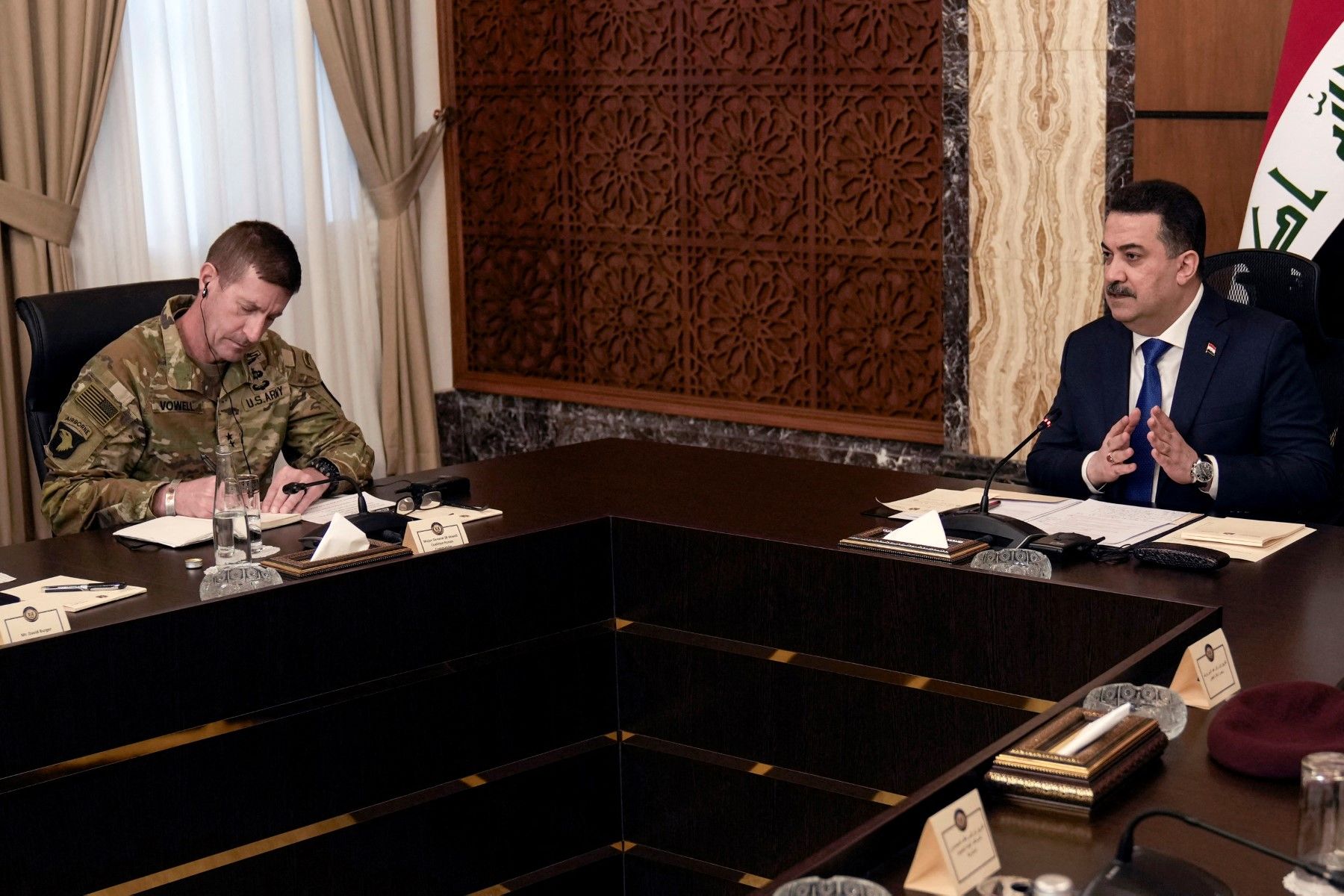 Iraqi defense minister announces US troop withdrawal | Al Bawaba