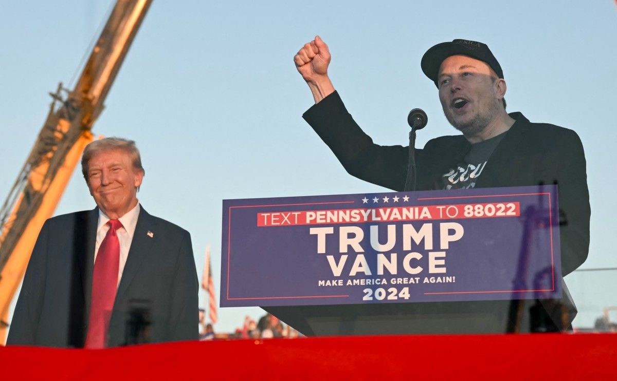 Donald Trump calls Elon Musk on stage, declares 'Dark MAGA' | Al Bawaba