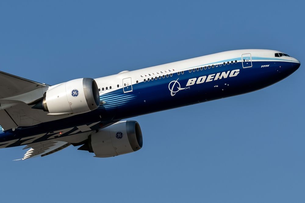 Boeing to cut 10% of workforce during program delays and labor strikes ...