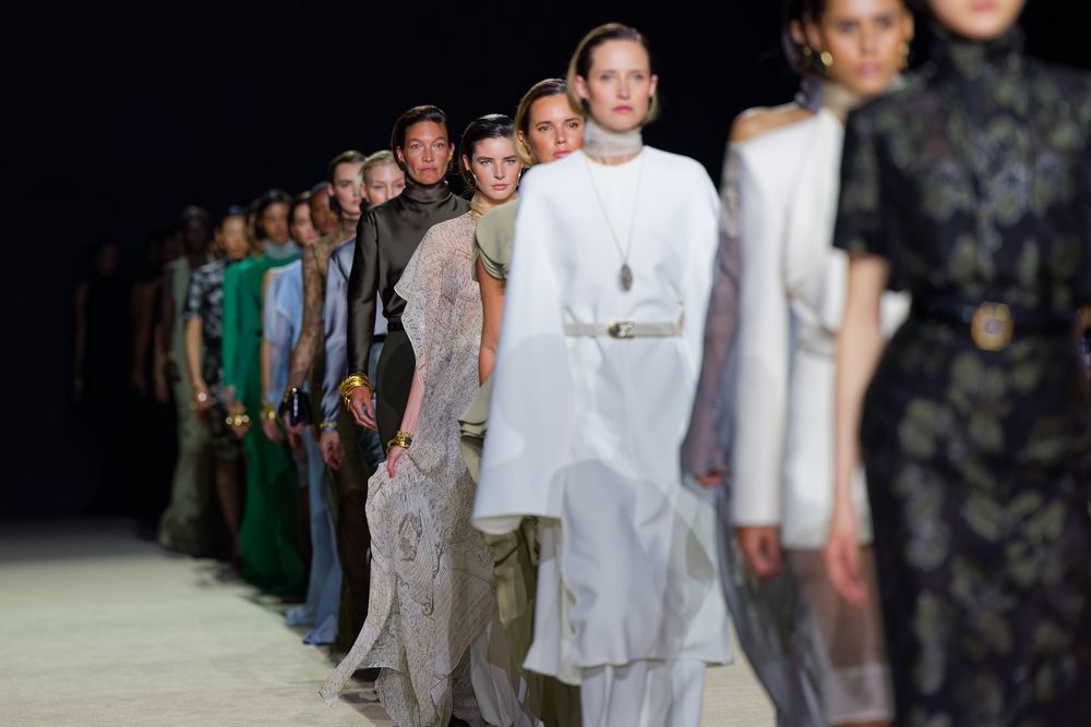 Fashion shows in 2025: dates, places and all to know | Al Bawaba