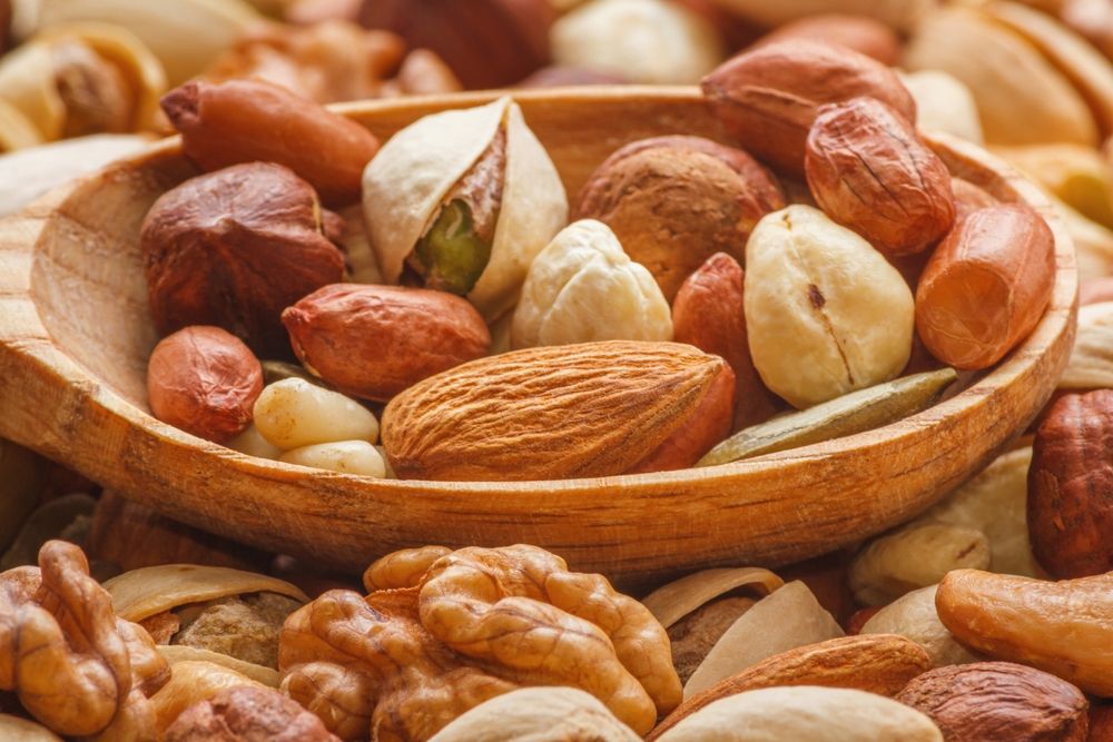 How consuming handful of nuts daily could lower dementia risk | Al Bawaba