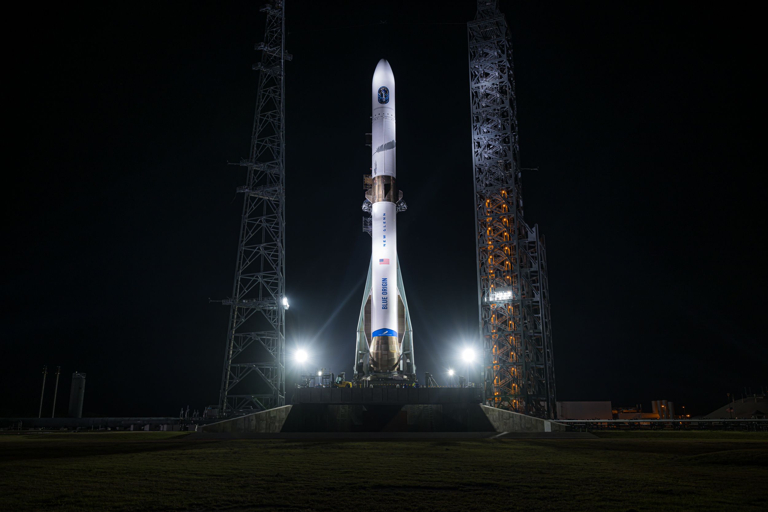 Jeff Bezos’s Blue Origin cancels rocket launch at the last minute | Al ...