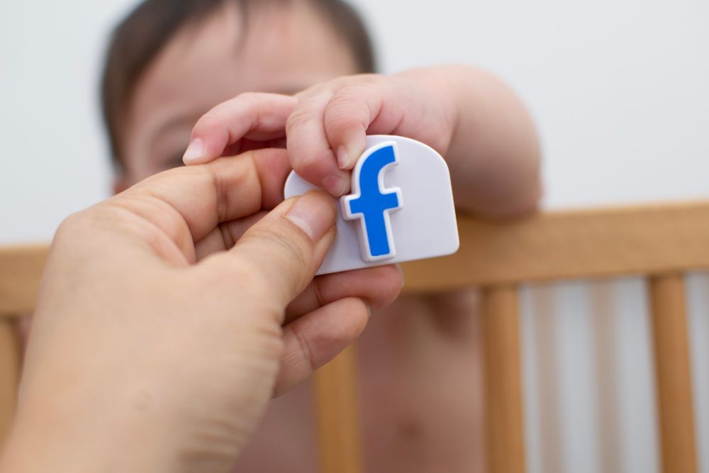 Facebook pages to sell children causes shock in Egypt | Al Bawaba