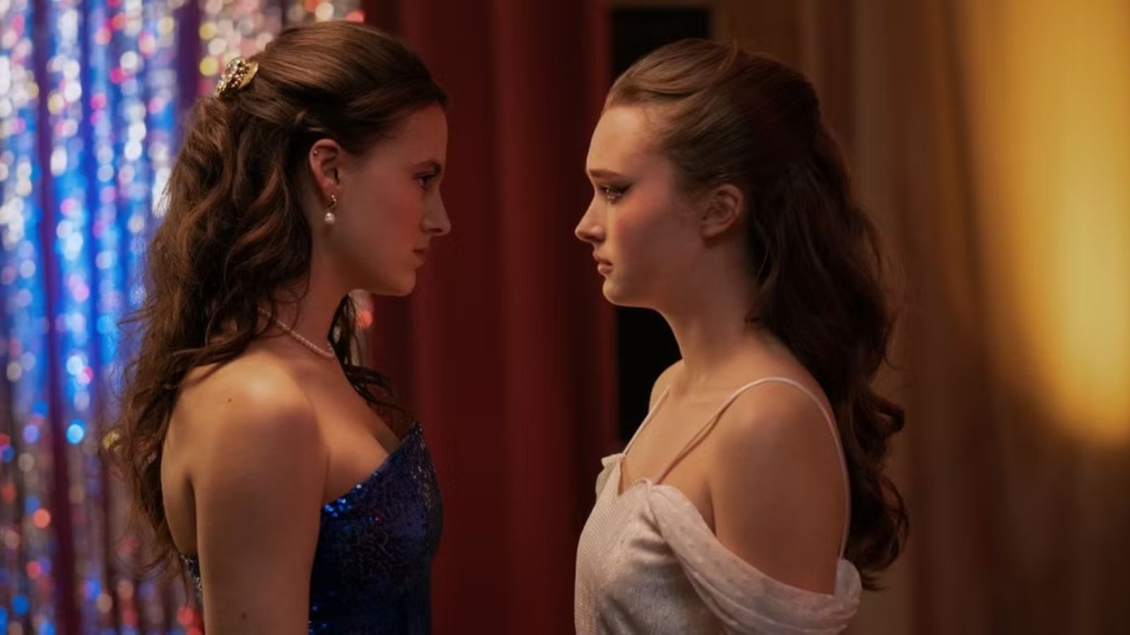 الرعب يعود إلى شيديسايد - فيلم Fear Street: Prom Queen قادم بهذا ...