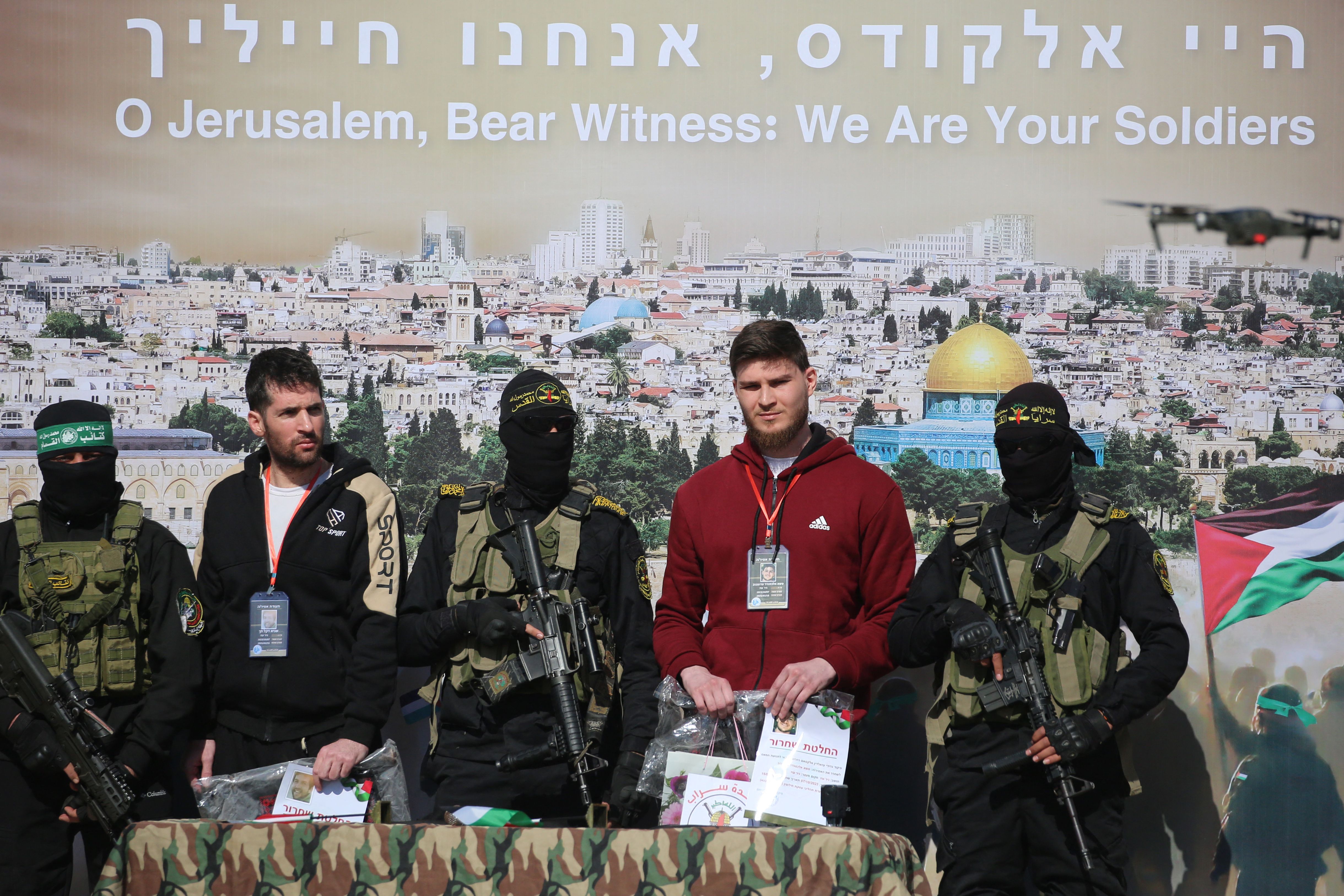 Hamas to release 6 Israeli prisoners, hand over 4 bodies | Al Bawaba