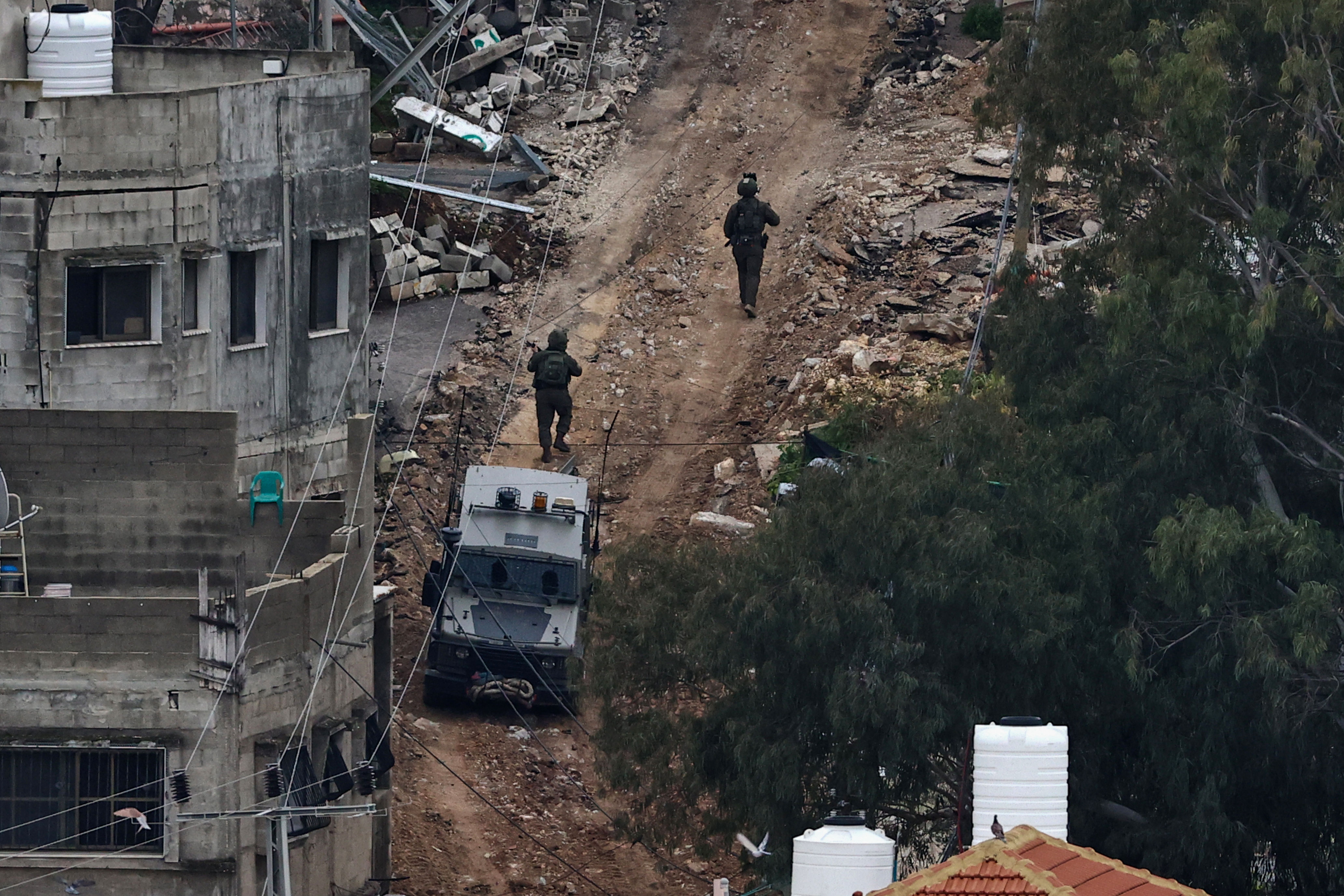 "Allahu Akbar" shout leads to Israeli army firing on Its own soldier ...