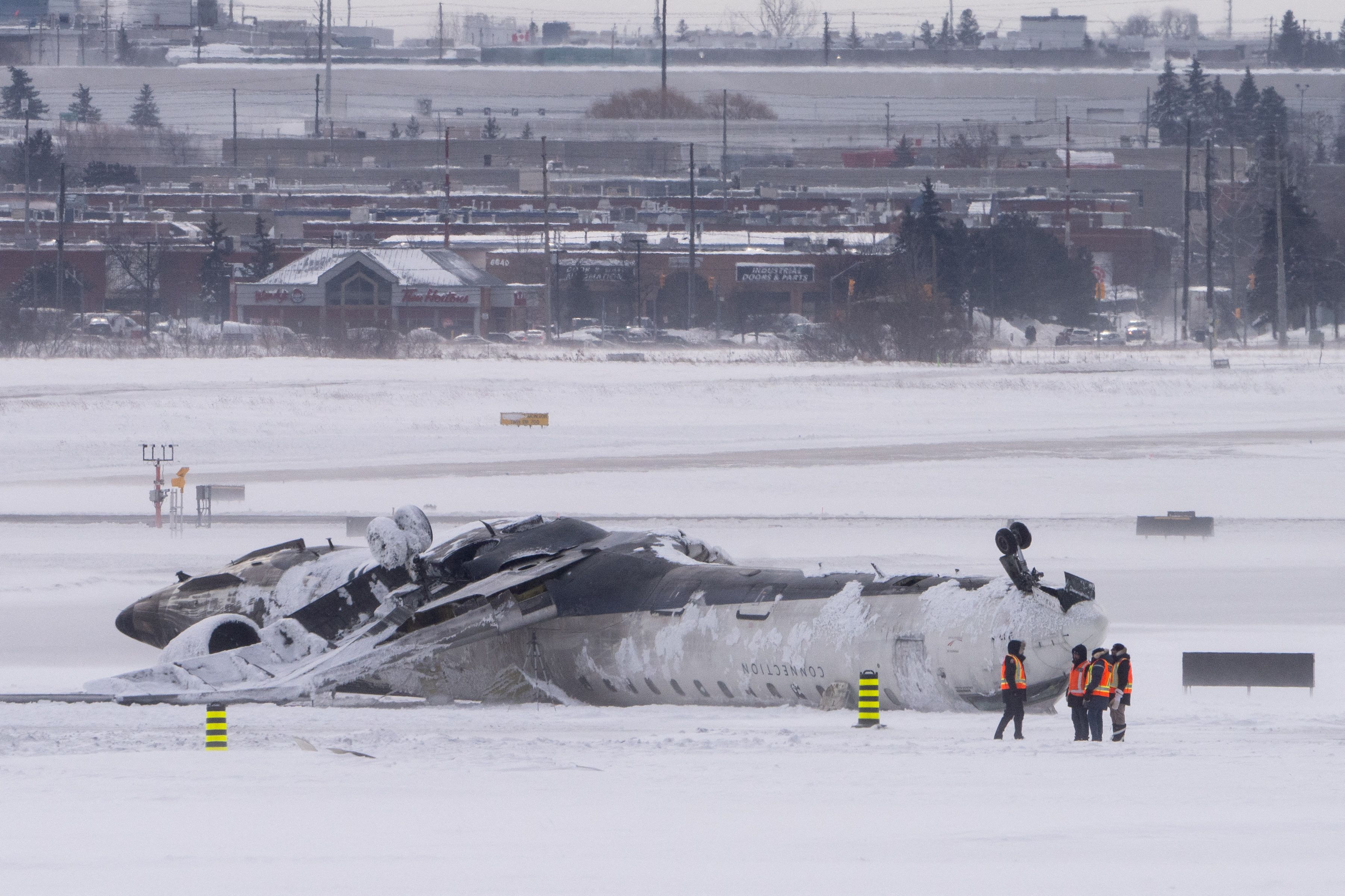 Delta is offering $30,000 to passengers affected by Toronto plane crash ...
