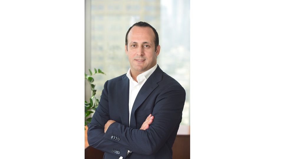 du becomes the first telecom operator in the UAE to launch 5G Voice ...