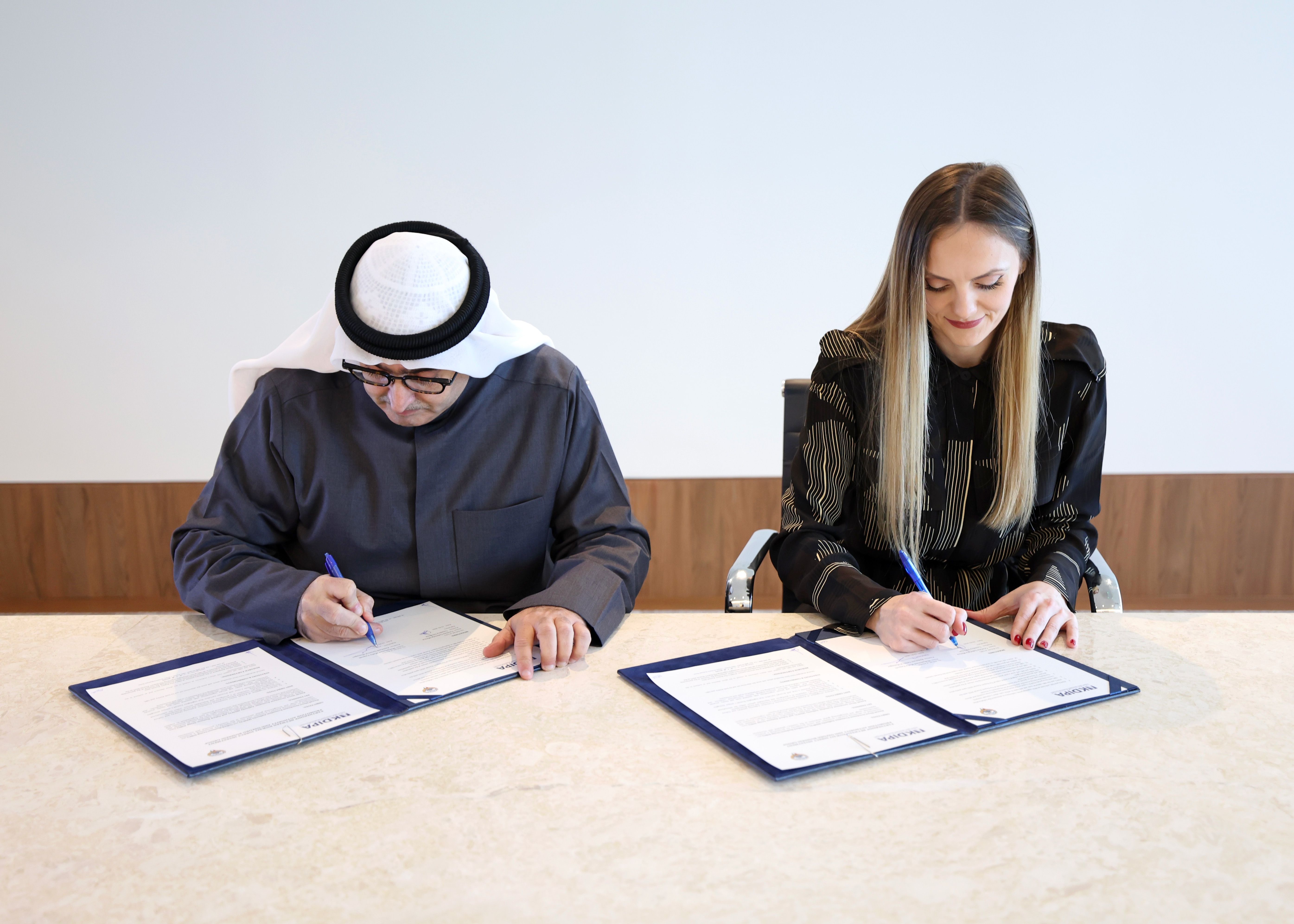 Oxford Business Group partners with KDIPA for The Report: Kuwait 2025 ...