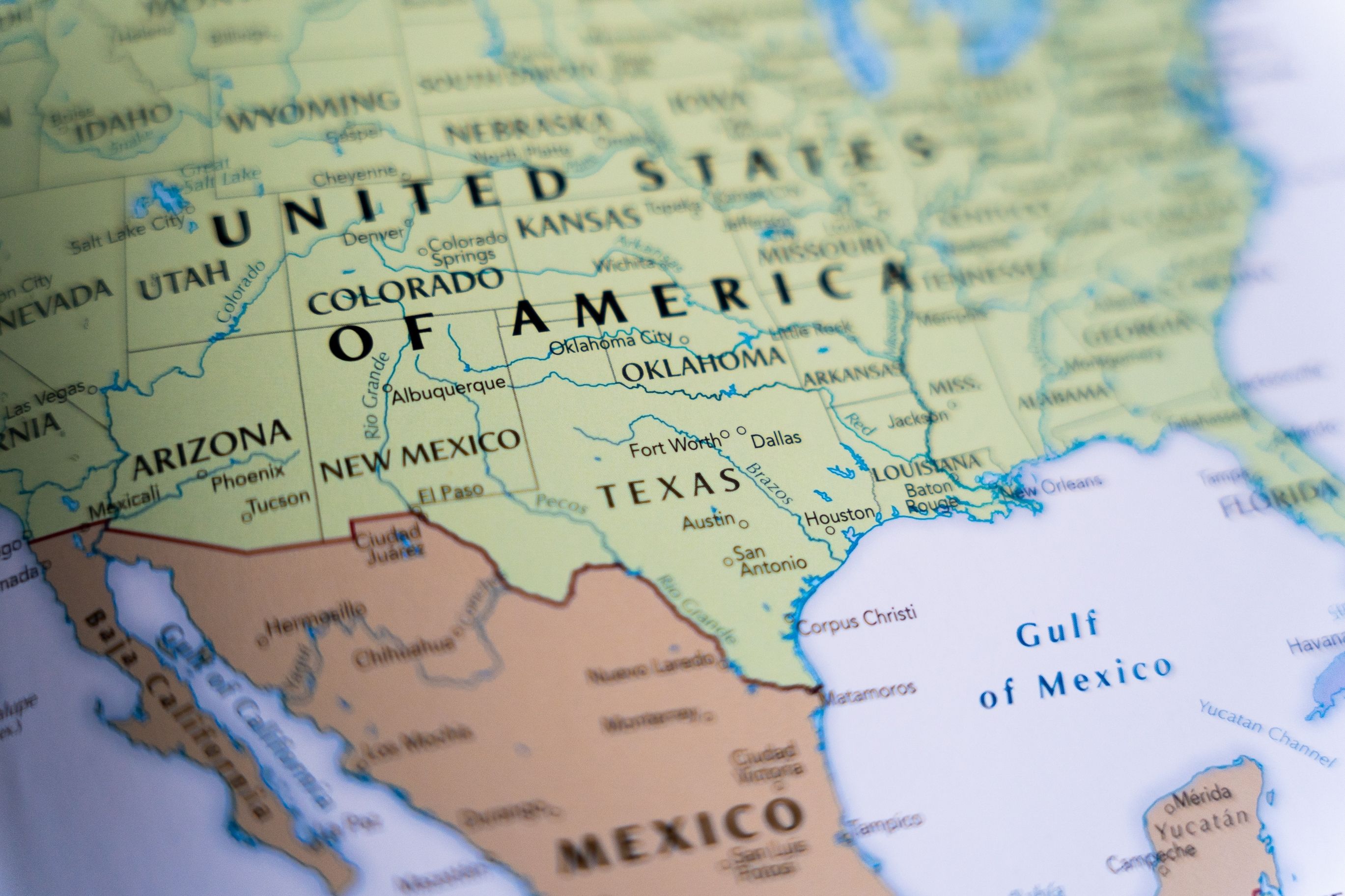 Apple Maps criticized for not renaming Gulf of Mexico like Google Maps ...