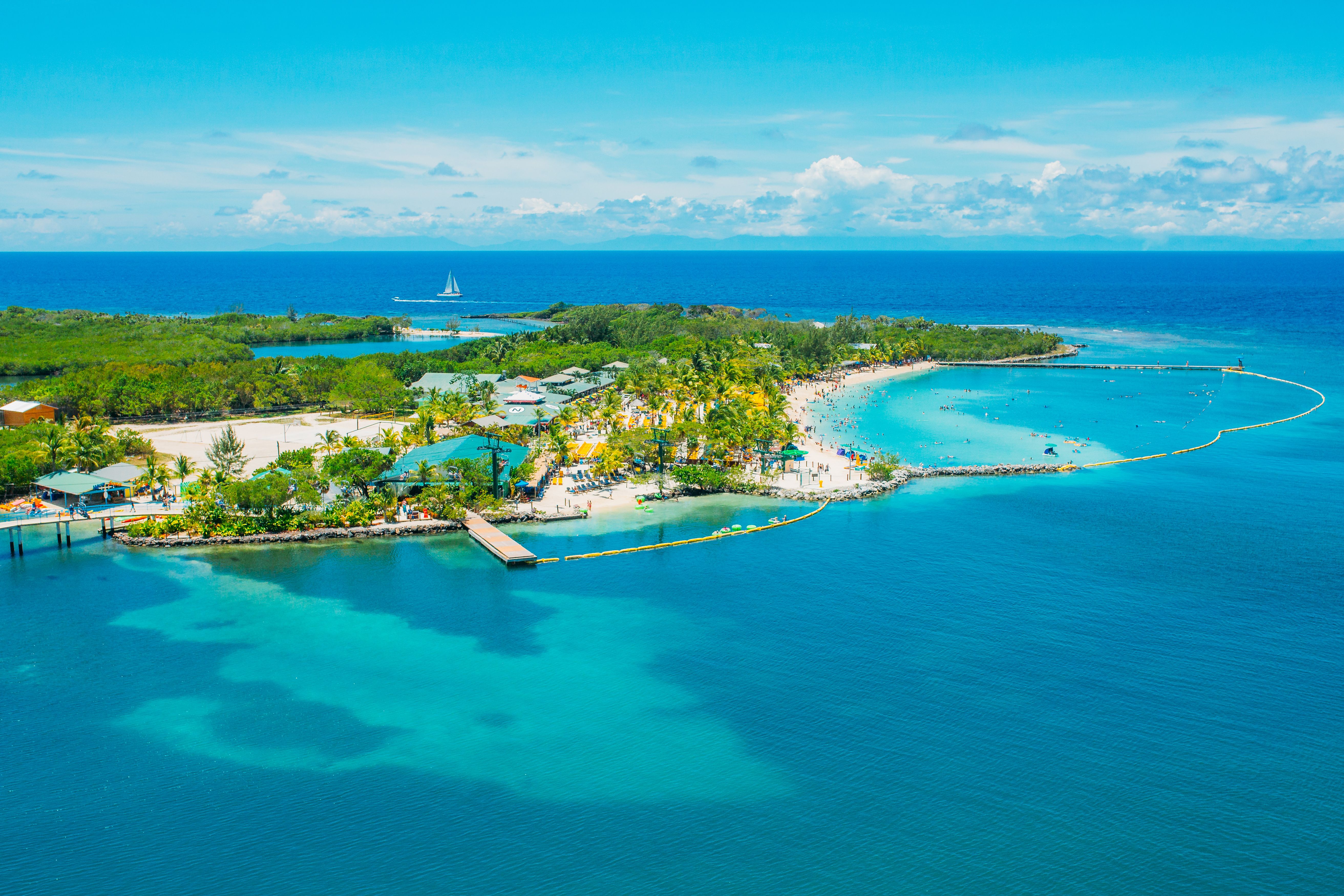 Roatan island: where the wealthy modify their DNA | Al Bawaba