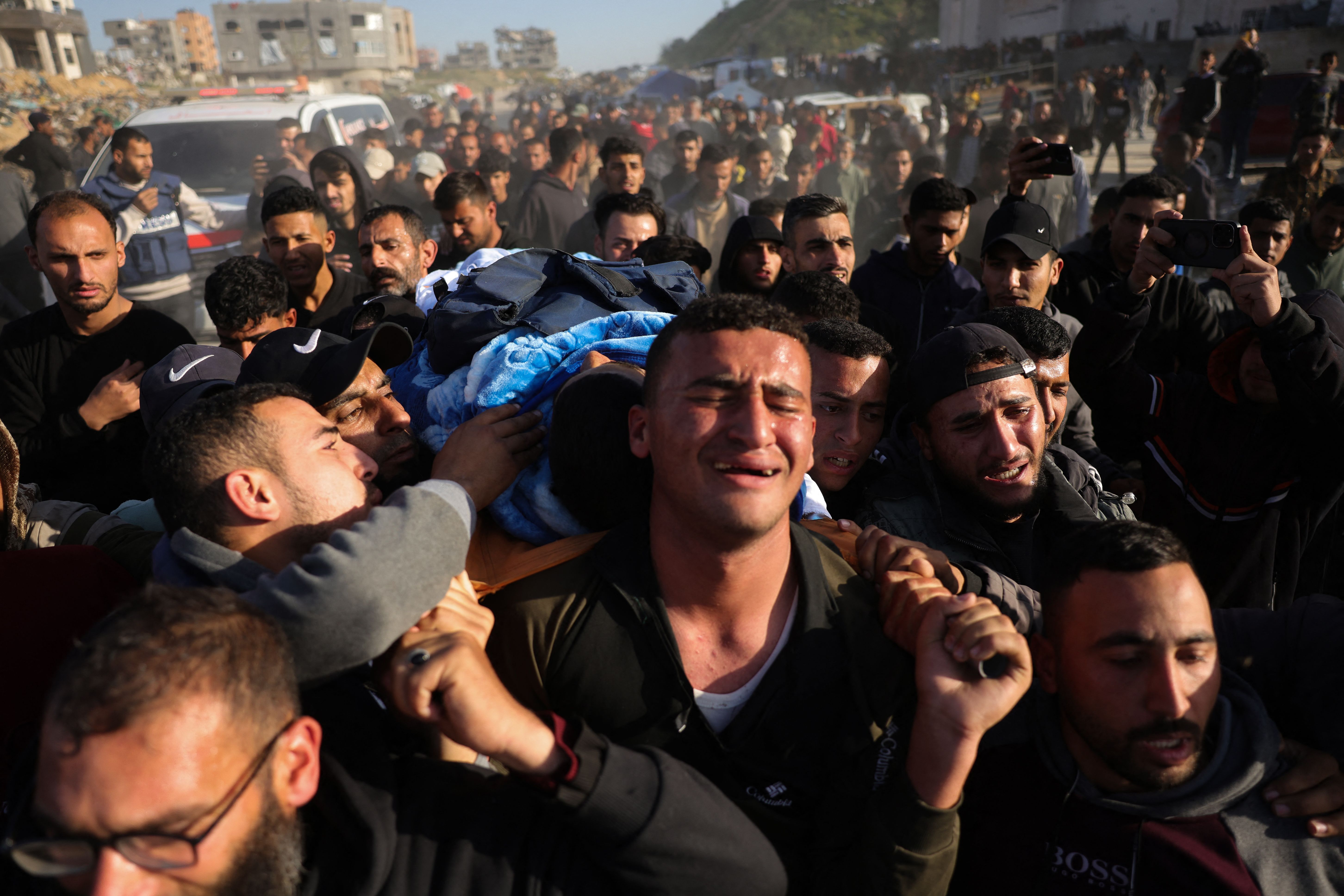Over 100 killed in a single day as Israeli massacres ravage Gaza | Al ...