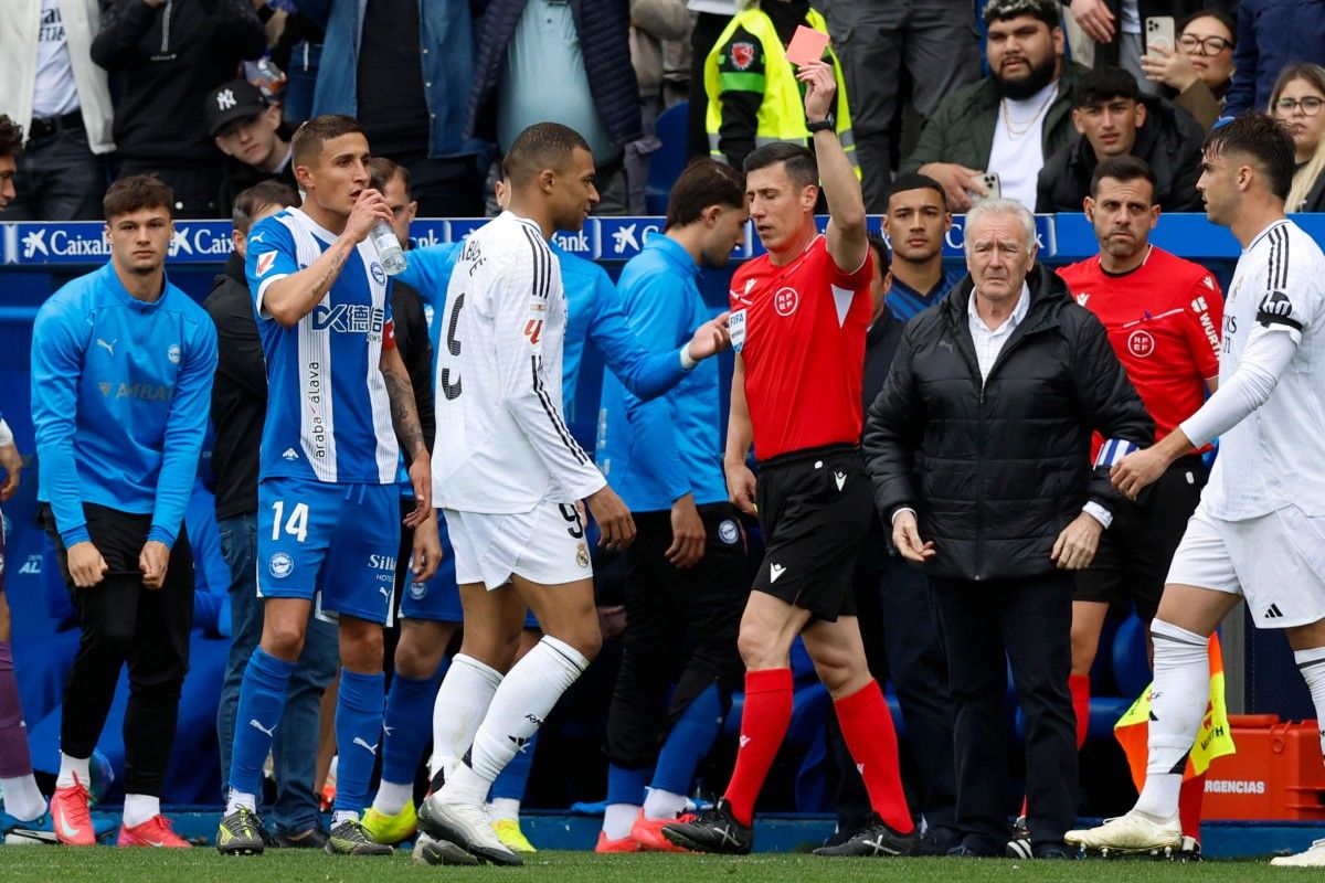 Kylian Mbappe Red Card – Will He Miss the Copa del Rey Final? | Al Bawaba