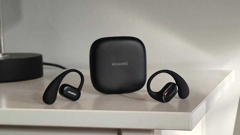 HUAWEI FreeArc: HUAWEI First Open-Ear Earbuds with Earhooks Comes to ...