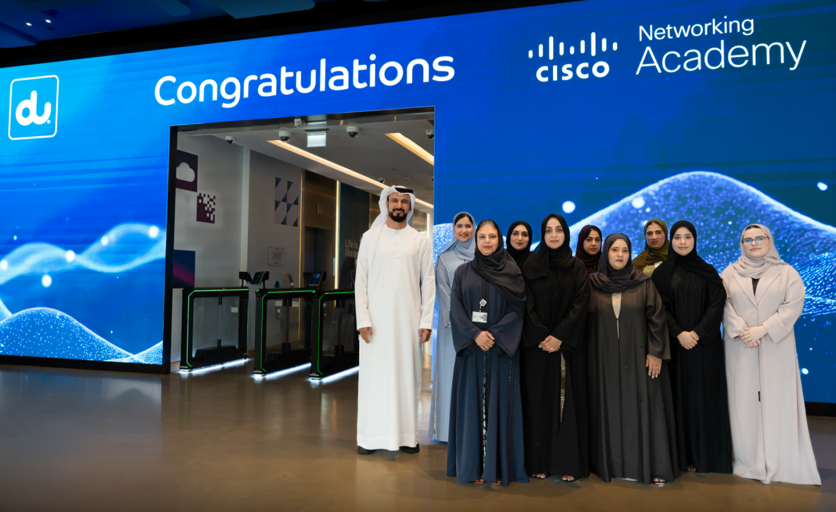 du champions Emiratization through first-of-its-kind Cisco Networking ...