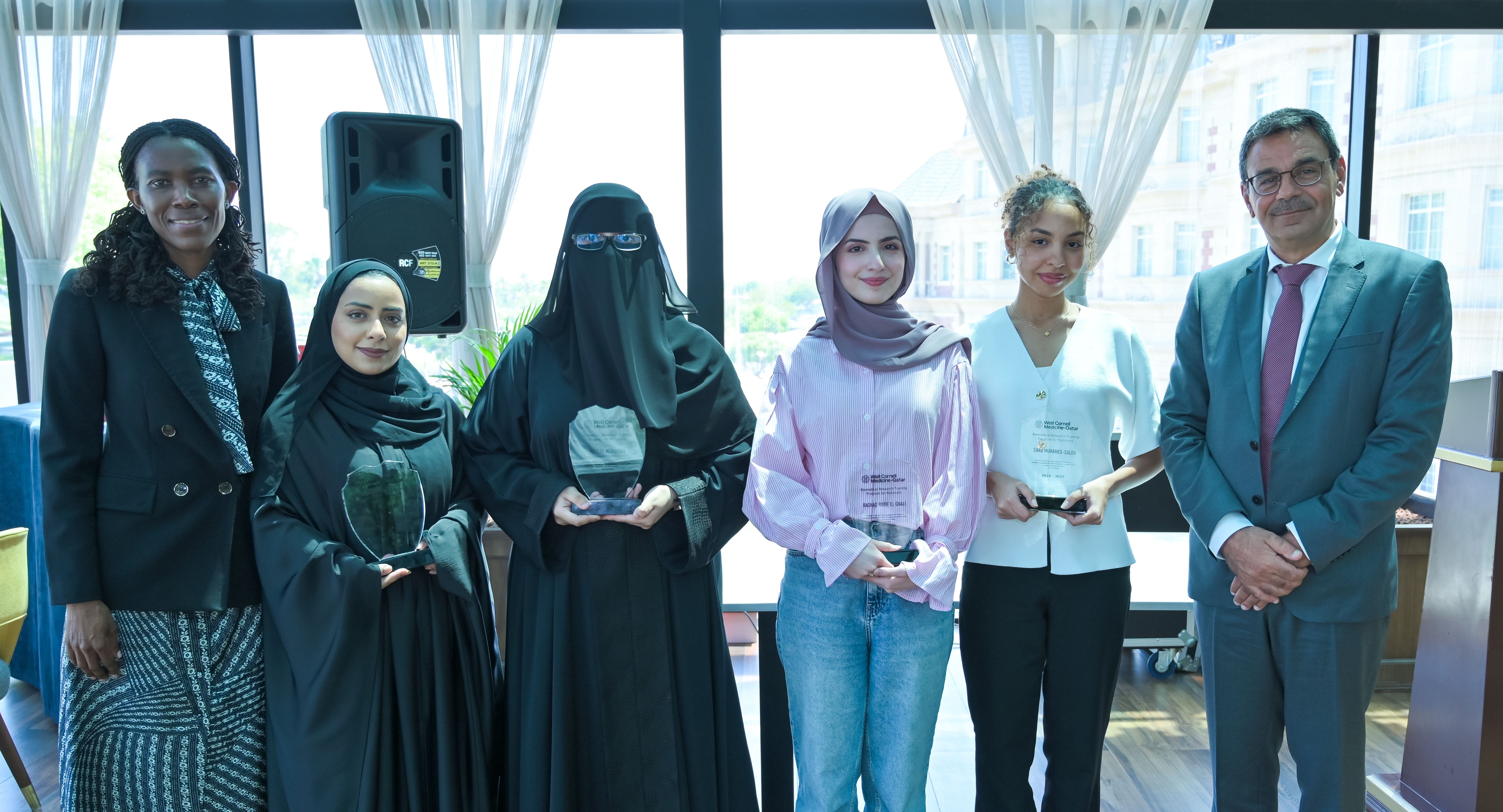 WCM-Q concludes 2025 cycle of biomedical research training program | Al ...